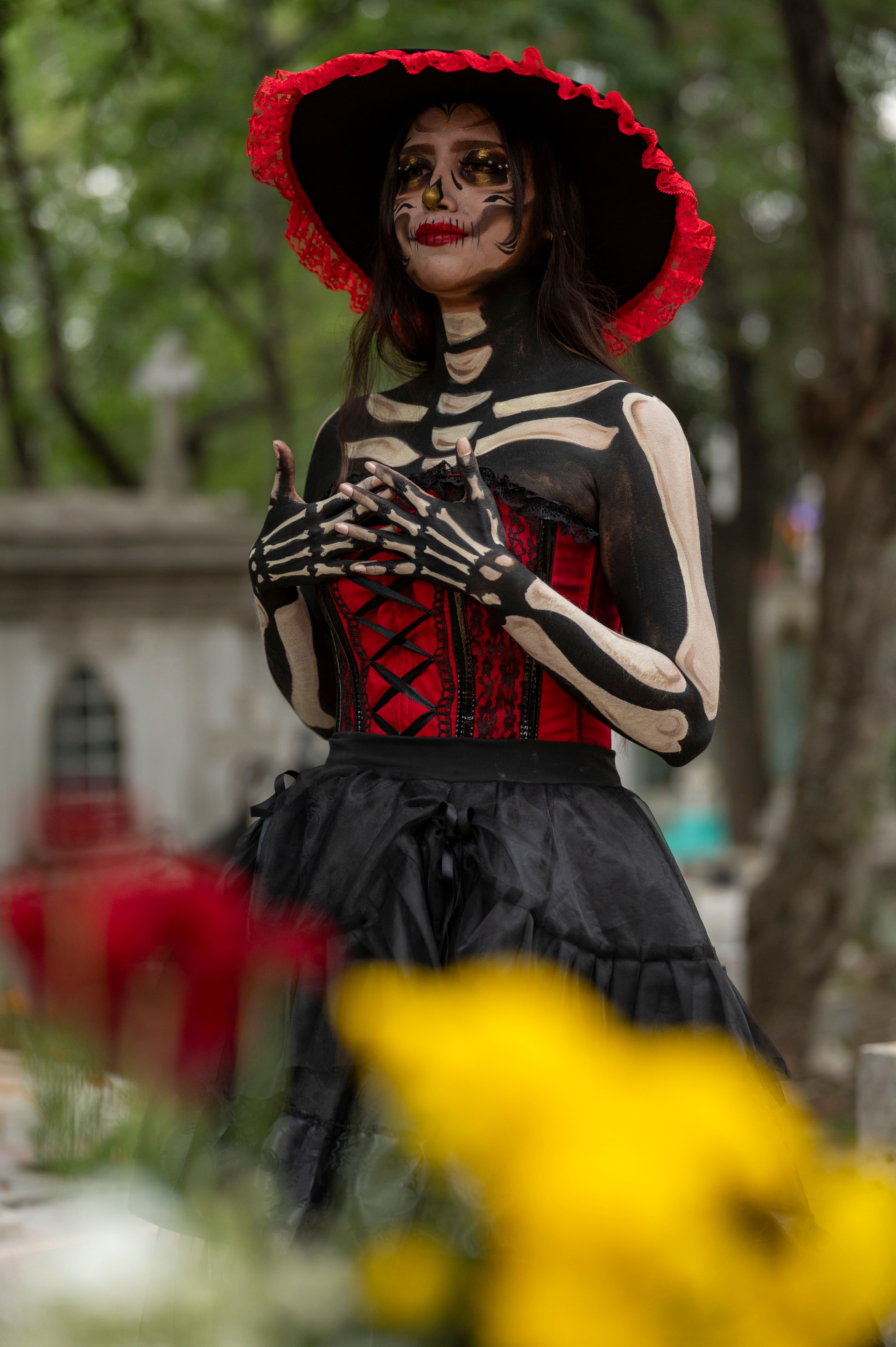 Catrina in Hat · Free Stock Photo
