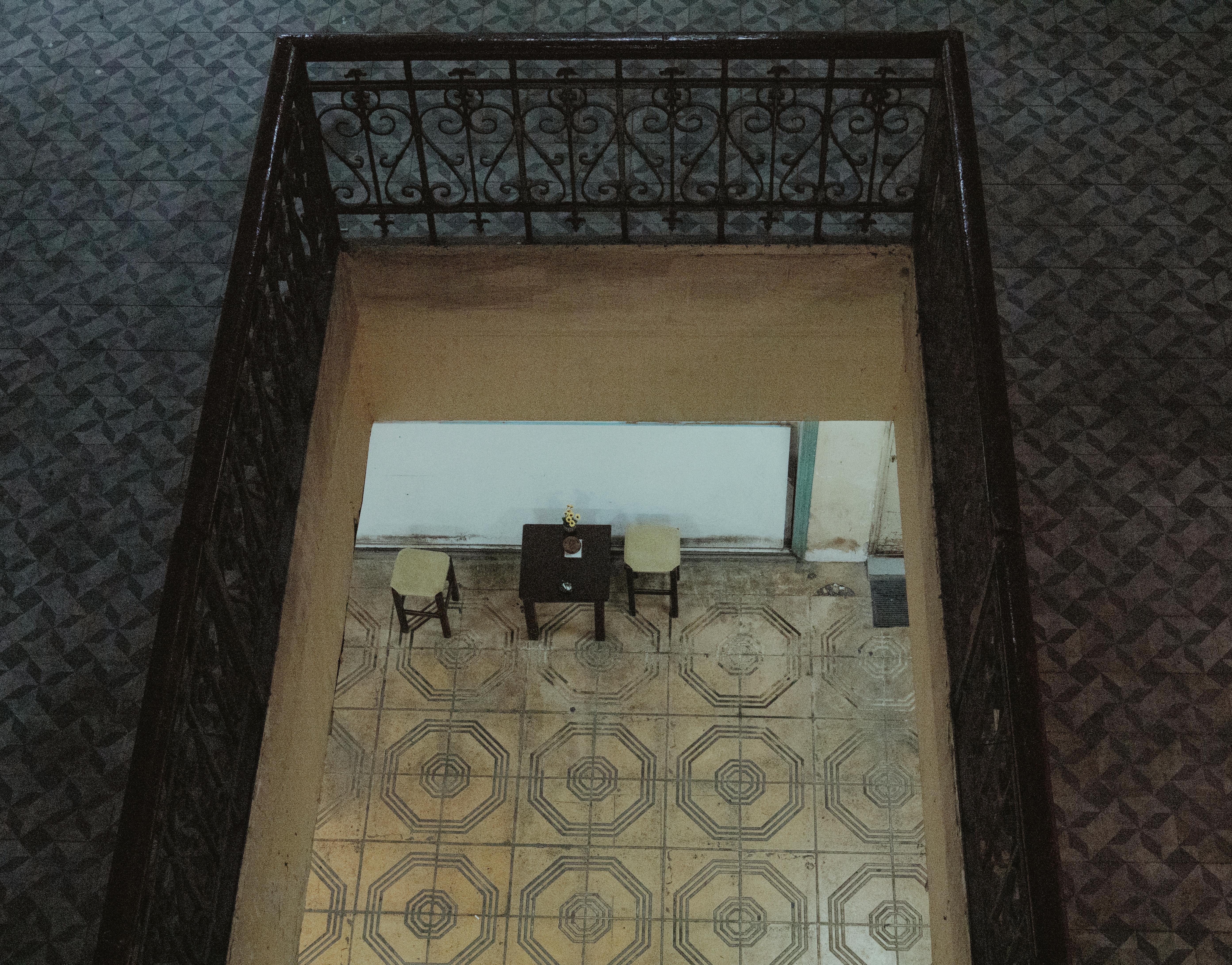 High Stools Photos, Download The BEST Free High Stools Stock Photos ...