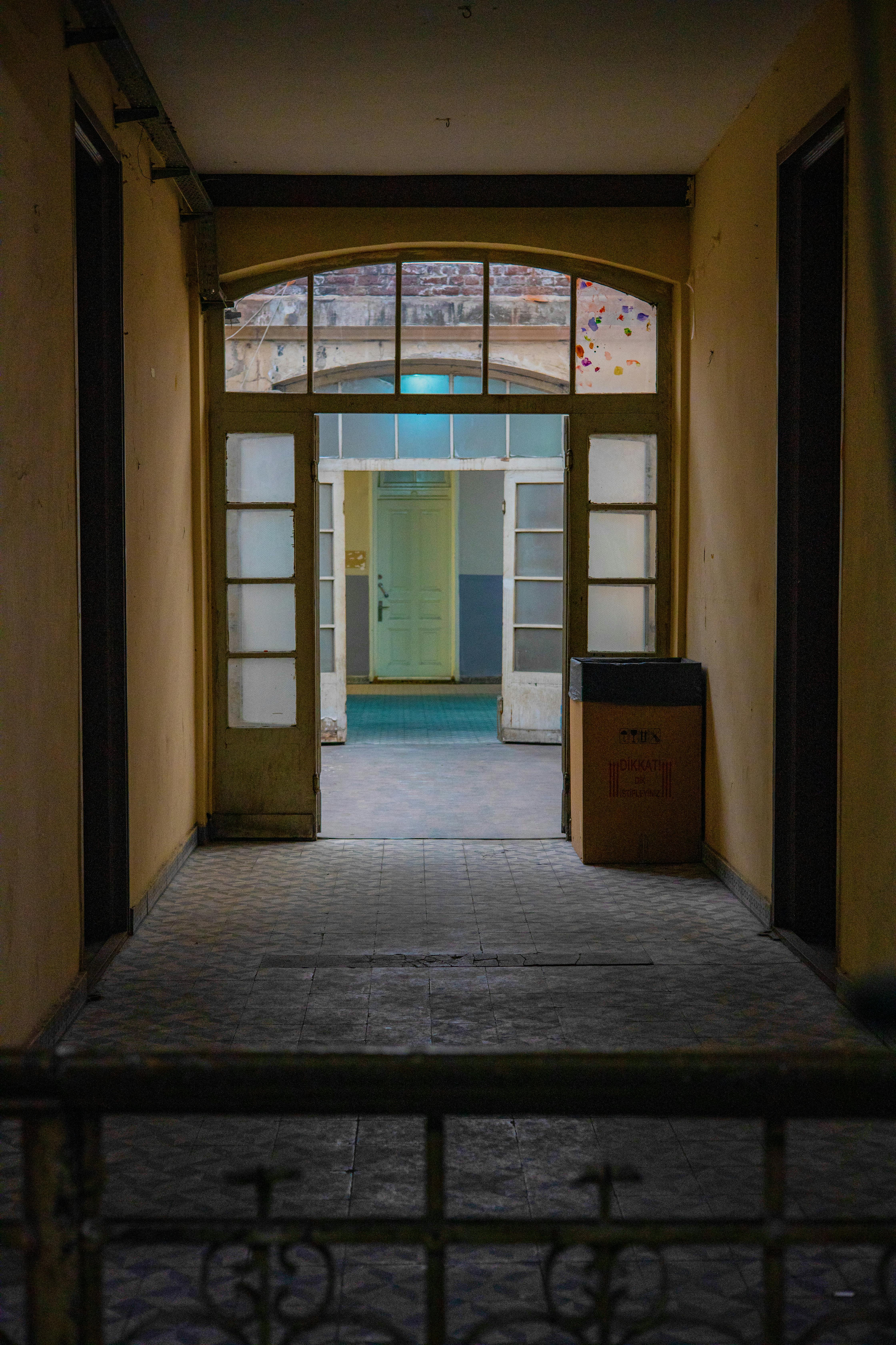 Inside Hallway Photos, Download The BEST Free Inside Hallway Stock ...