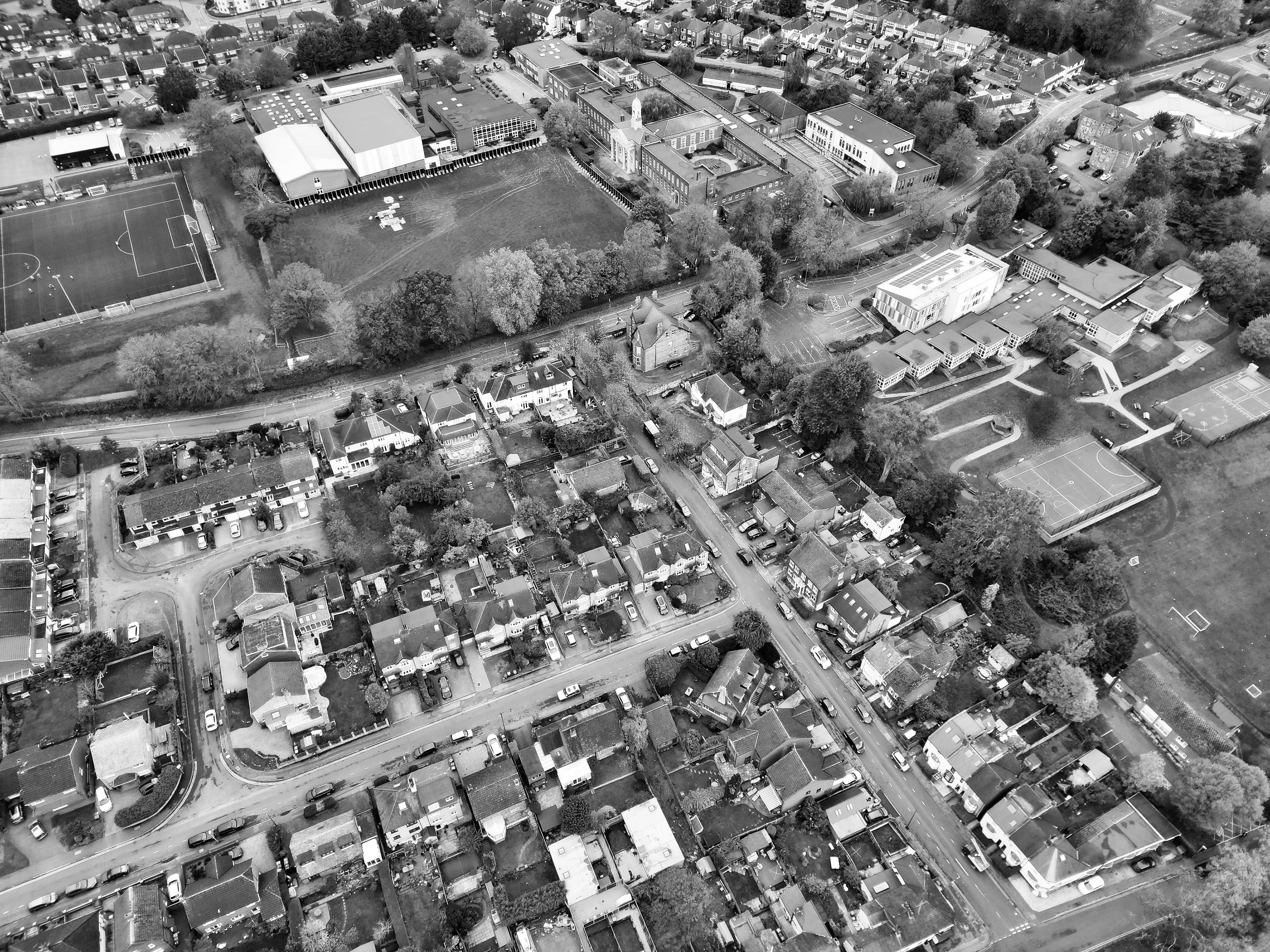 Aerial View of Hemel Hempstead Homes and Schools · Free Stock Photo