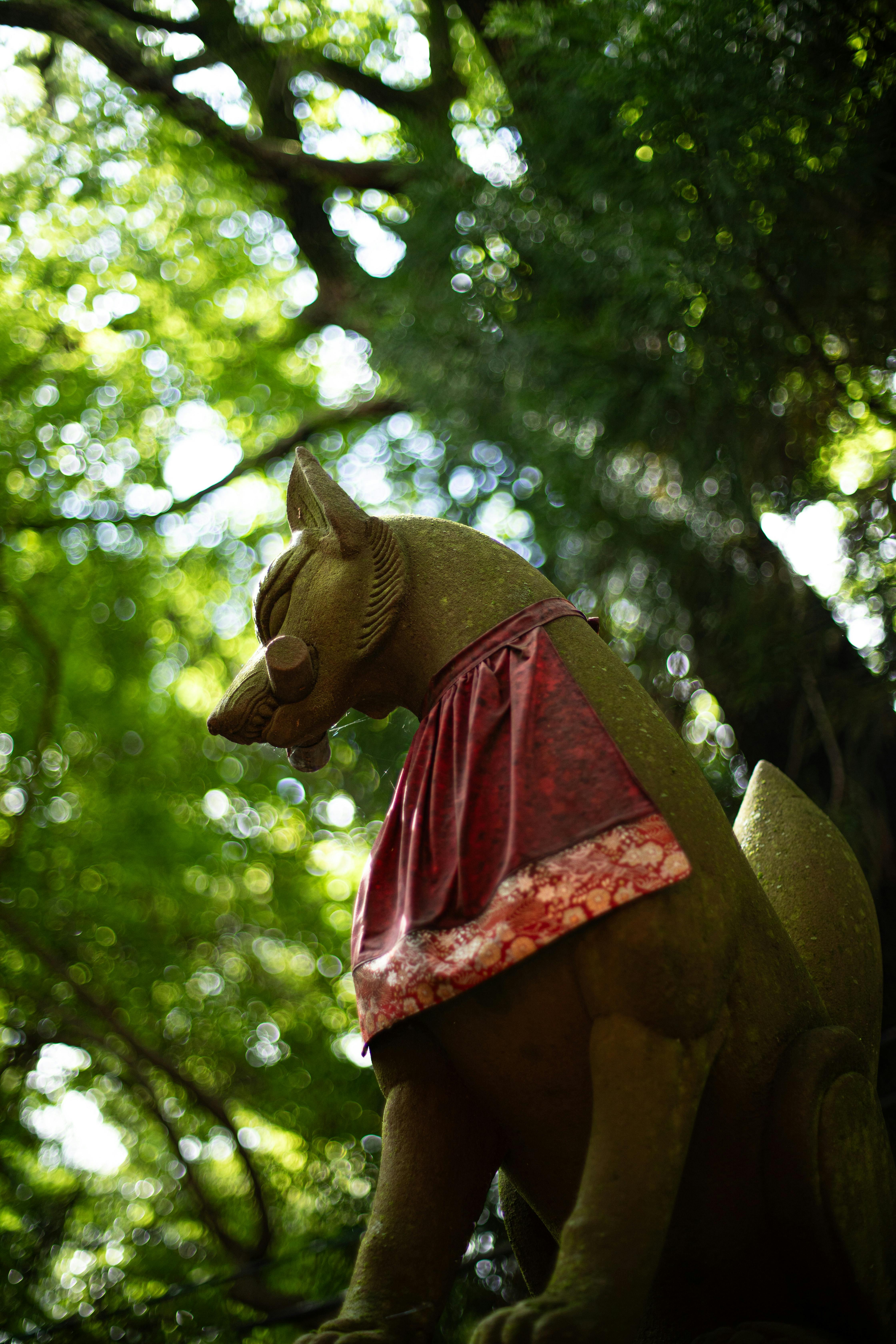 Statue of Animal at Temple · Free Stock Photo