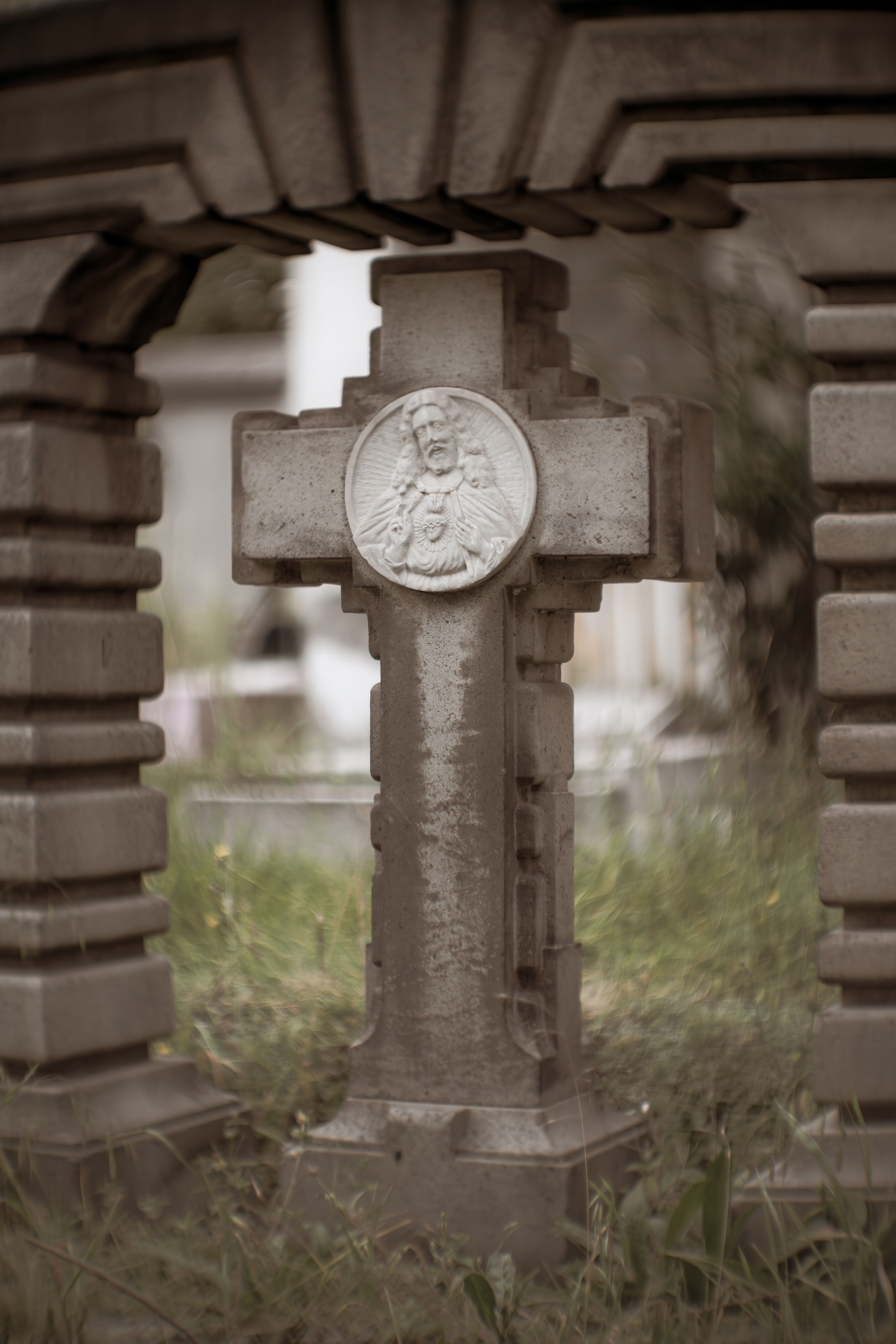 Cross at Cemetery · Free Stock Photo