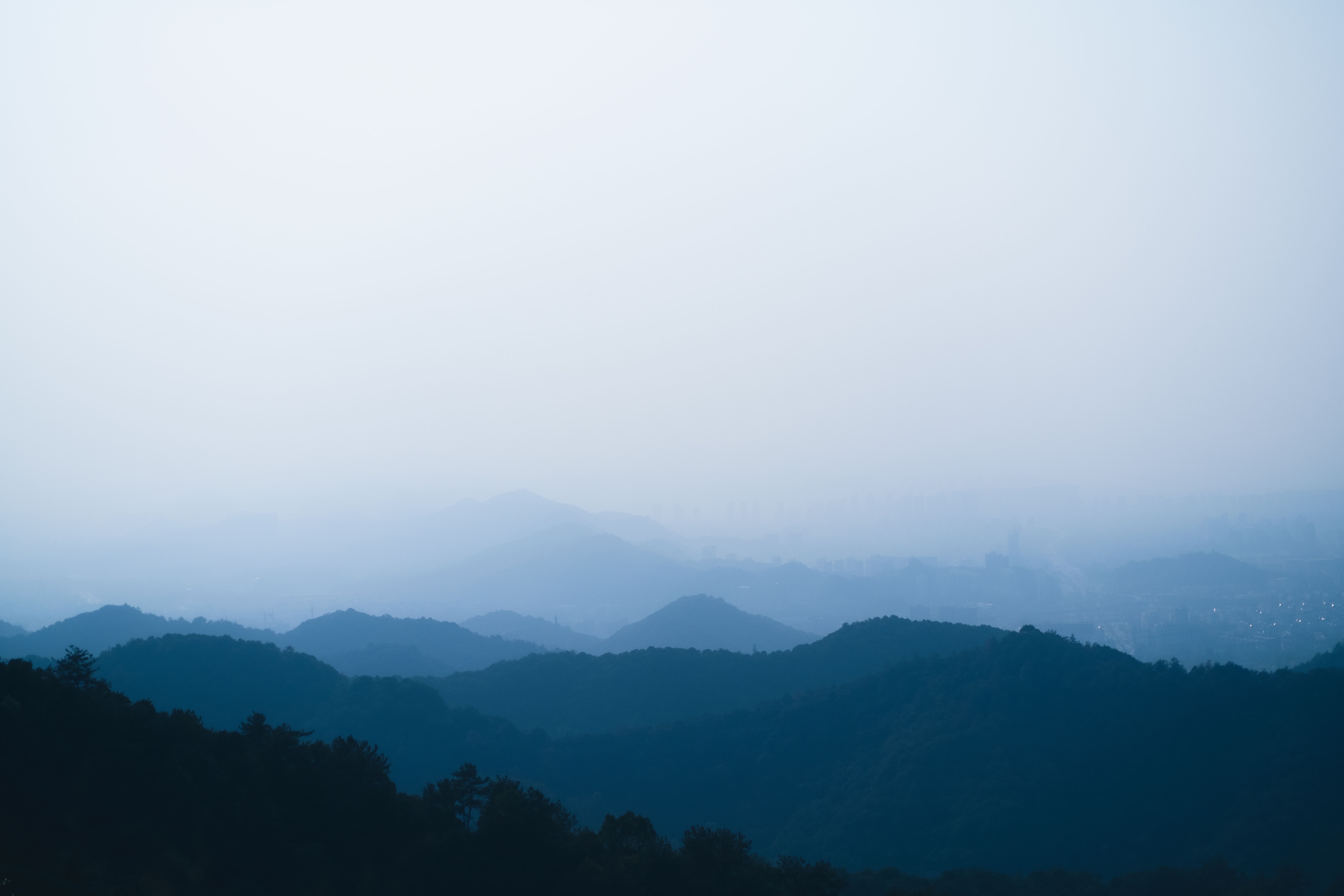 Rain Over Mountains and Valleys near Hangzhou · Free Stock Photo
