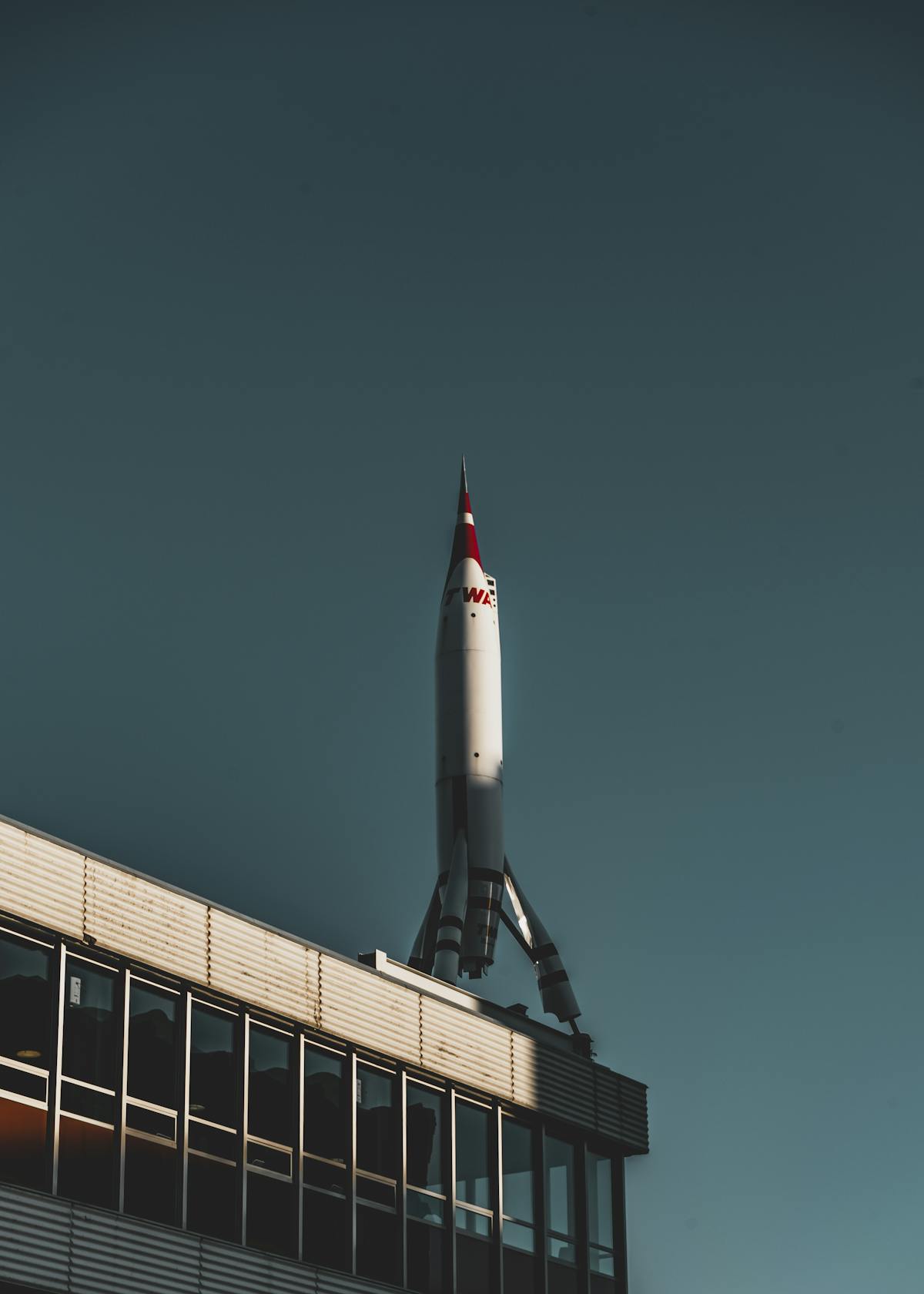 Rocket Build Photos, Download The BEST Free Rocket Build Stock Photos ...