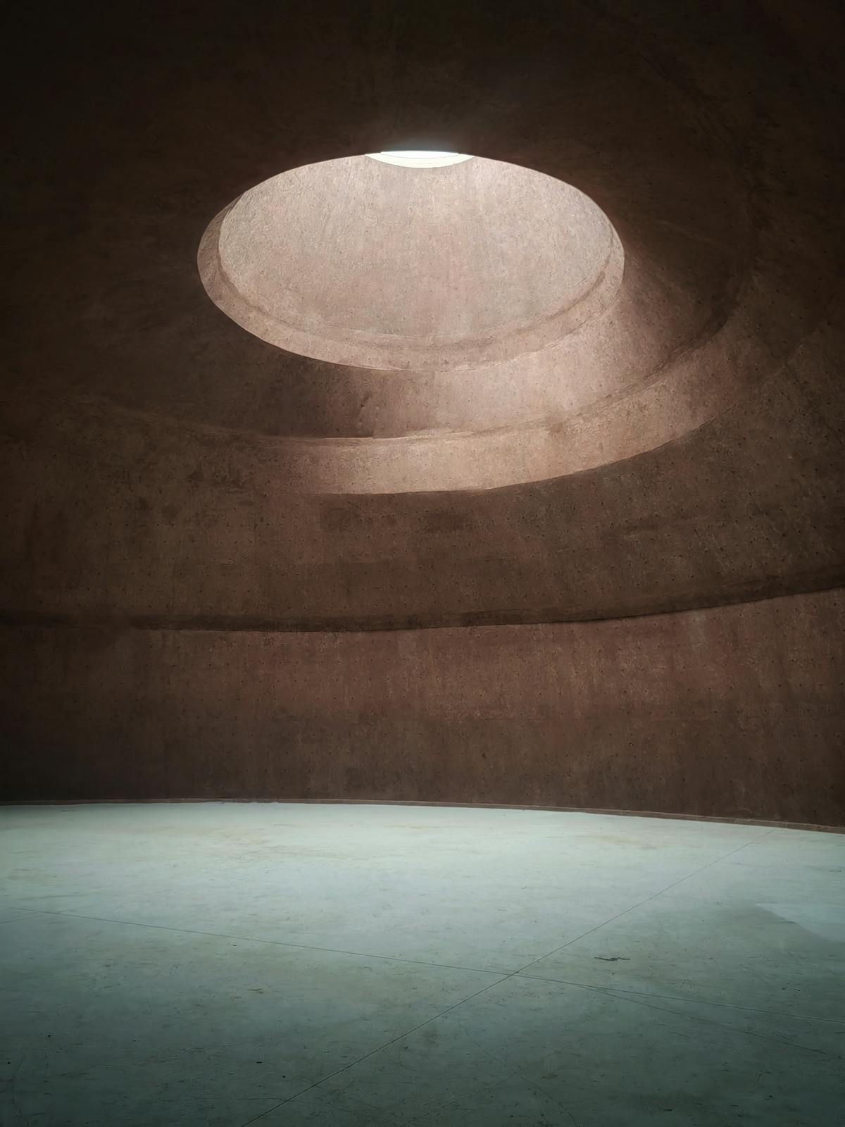 Empty Hole Photos, Download The BEST Free Empty Hole Stock Photos & HD ...