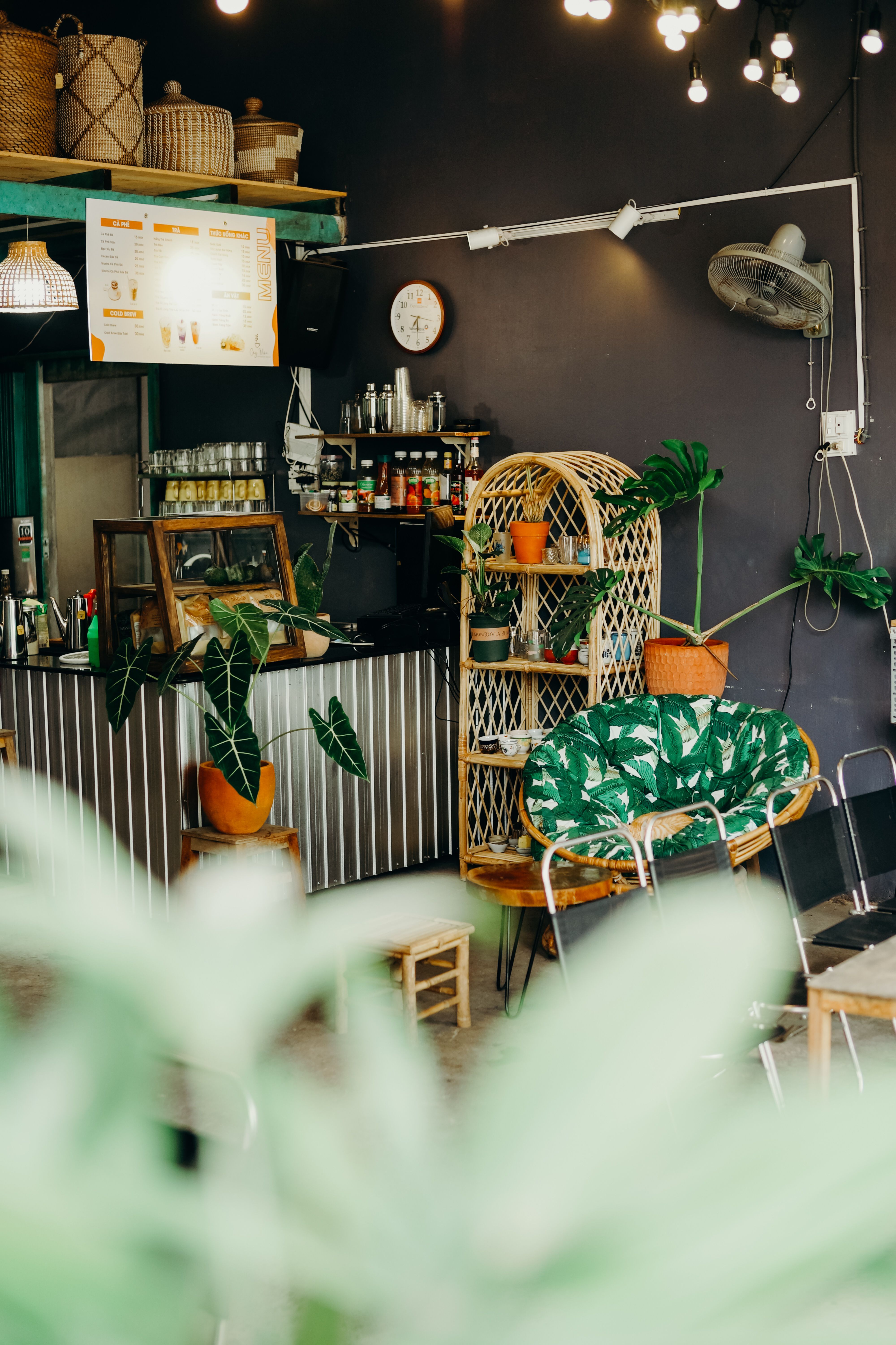 Interior of a Cafeteria · Free Stock Photo
