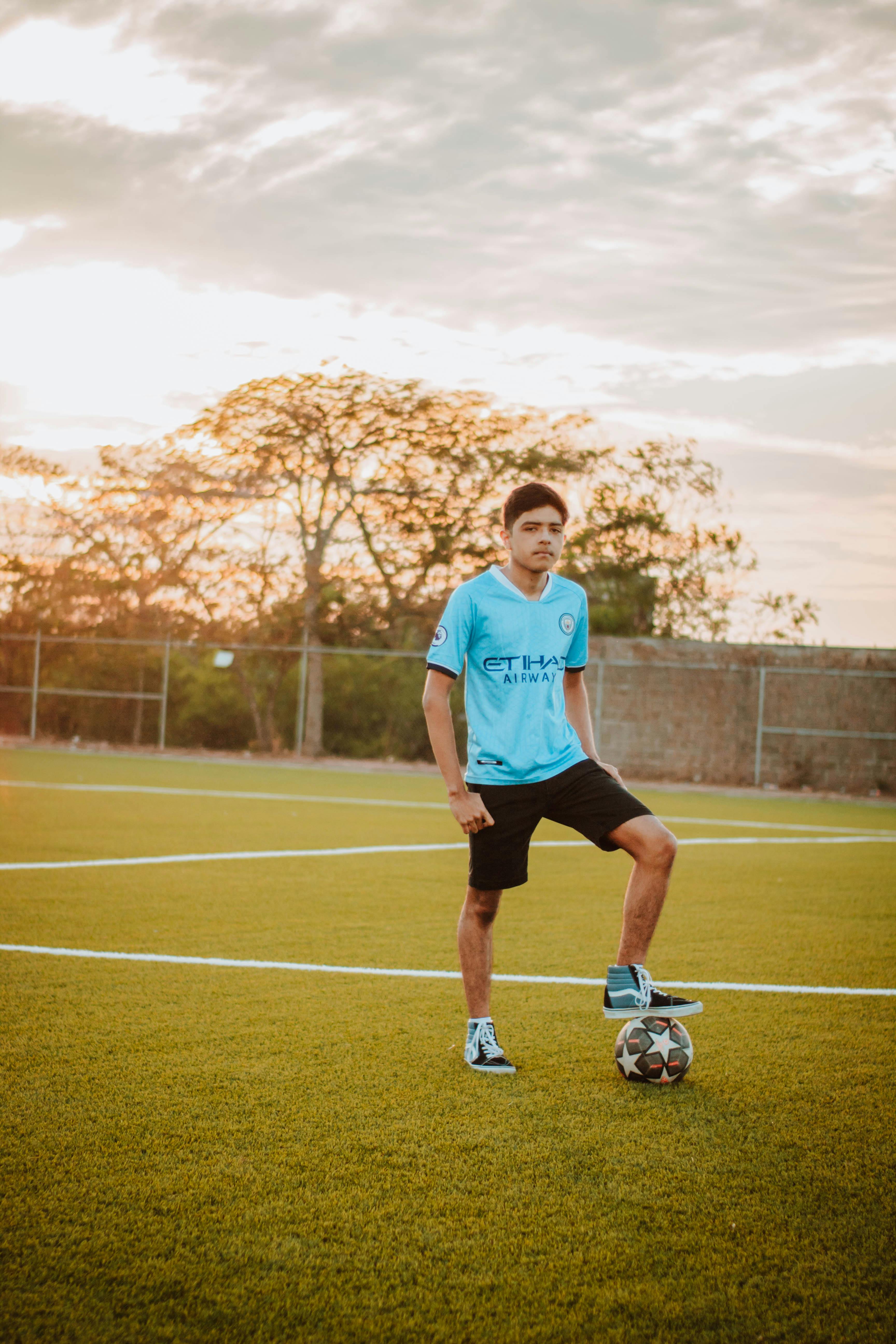 Palying Football Photos, Download The BEST Free Palying Football Stock ...