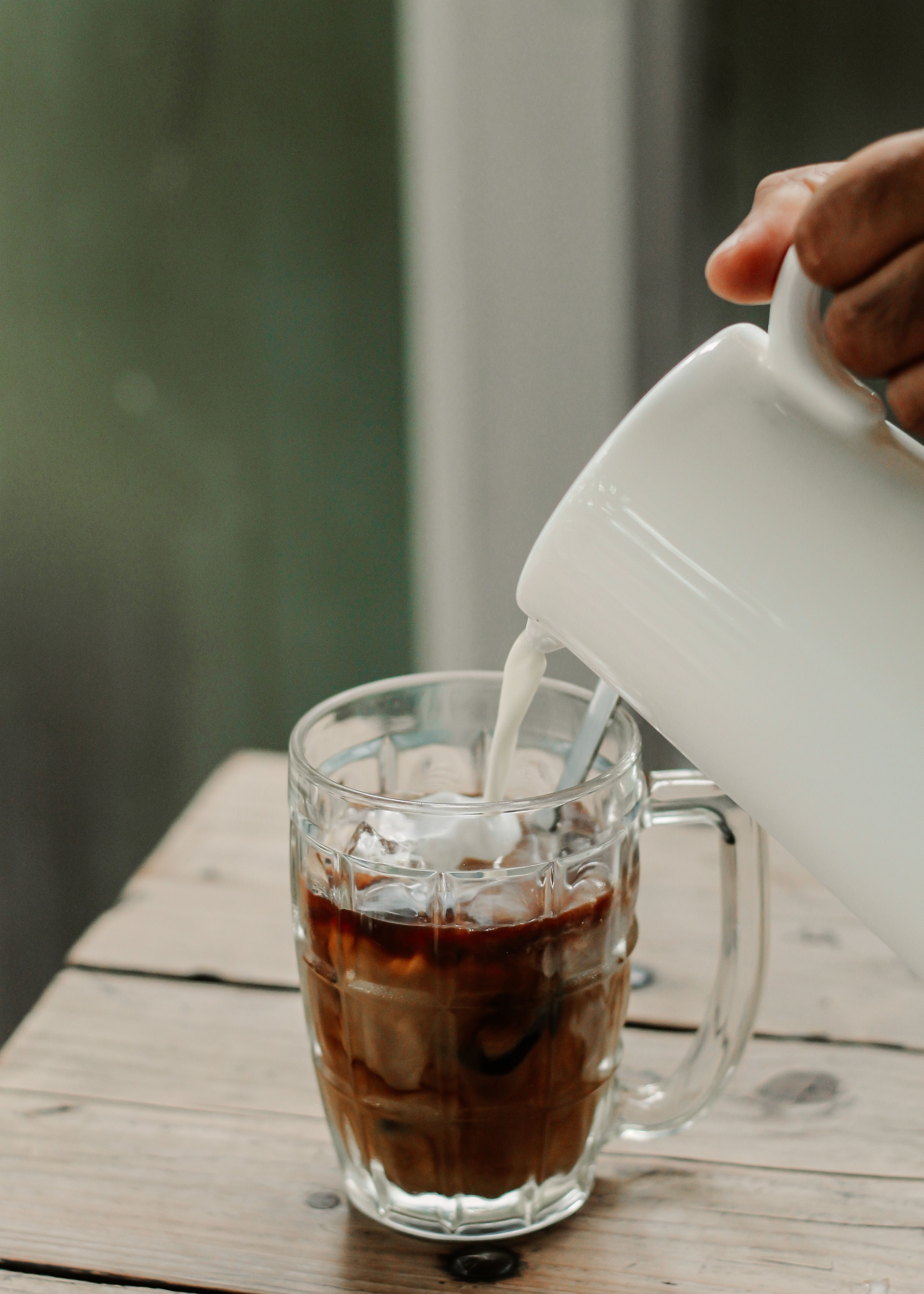Milk Gilash Photos, Download The BEST Free Milk Gilash Stock Photos ...
