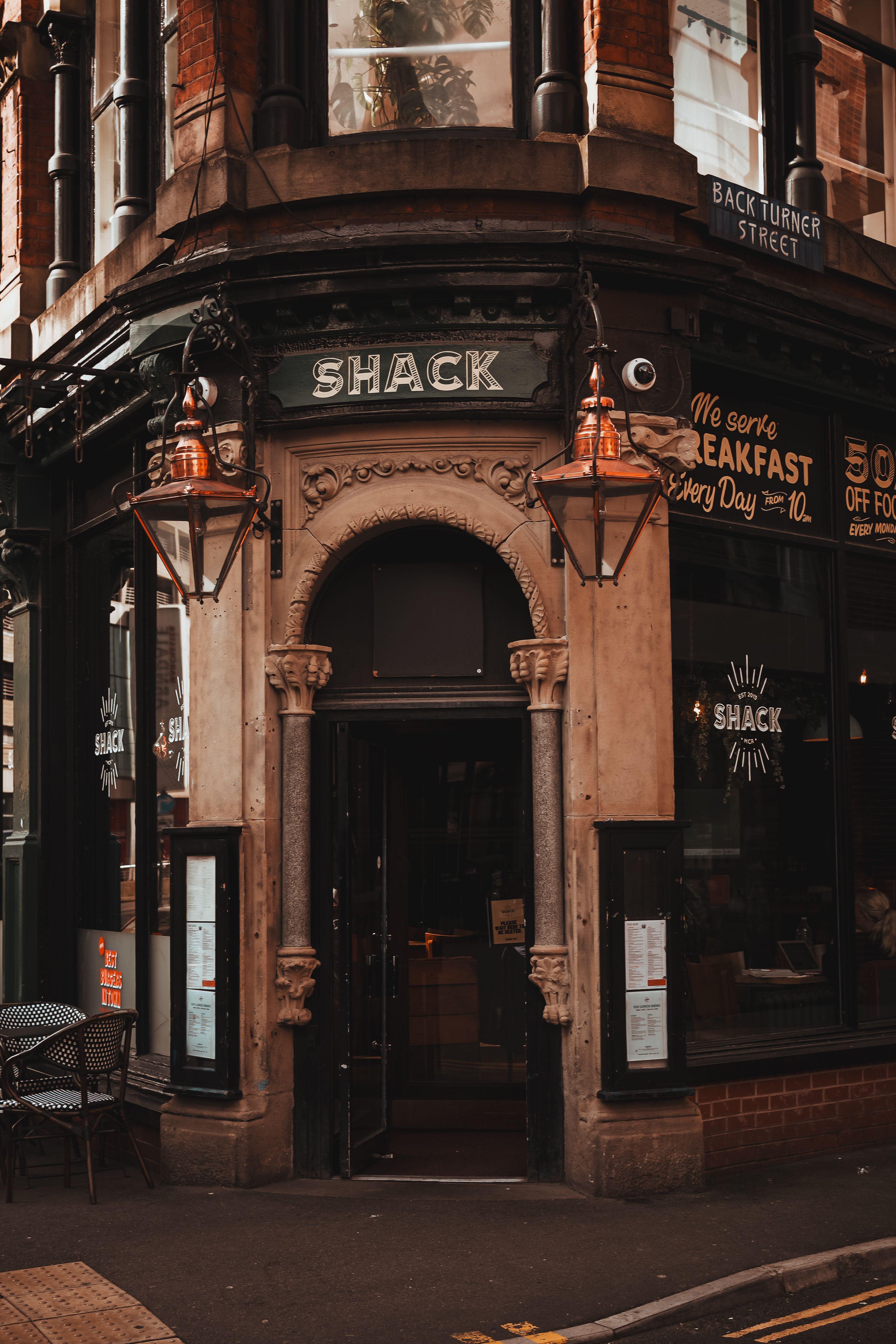 Corner Shop Uk Photos, Download The BEST Free Corner Shop Uk Stock ...