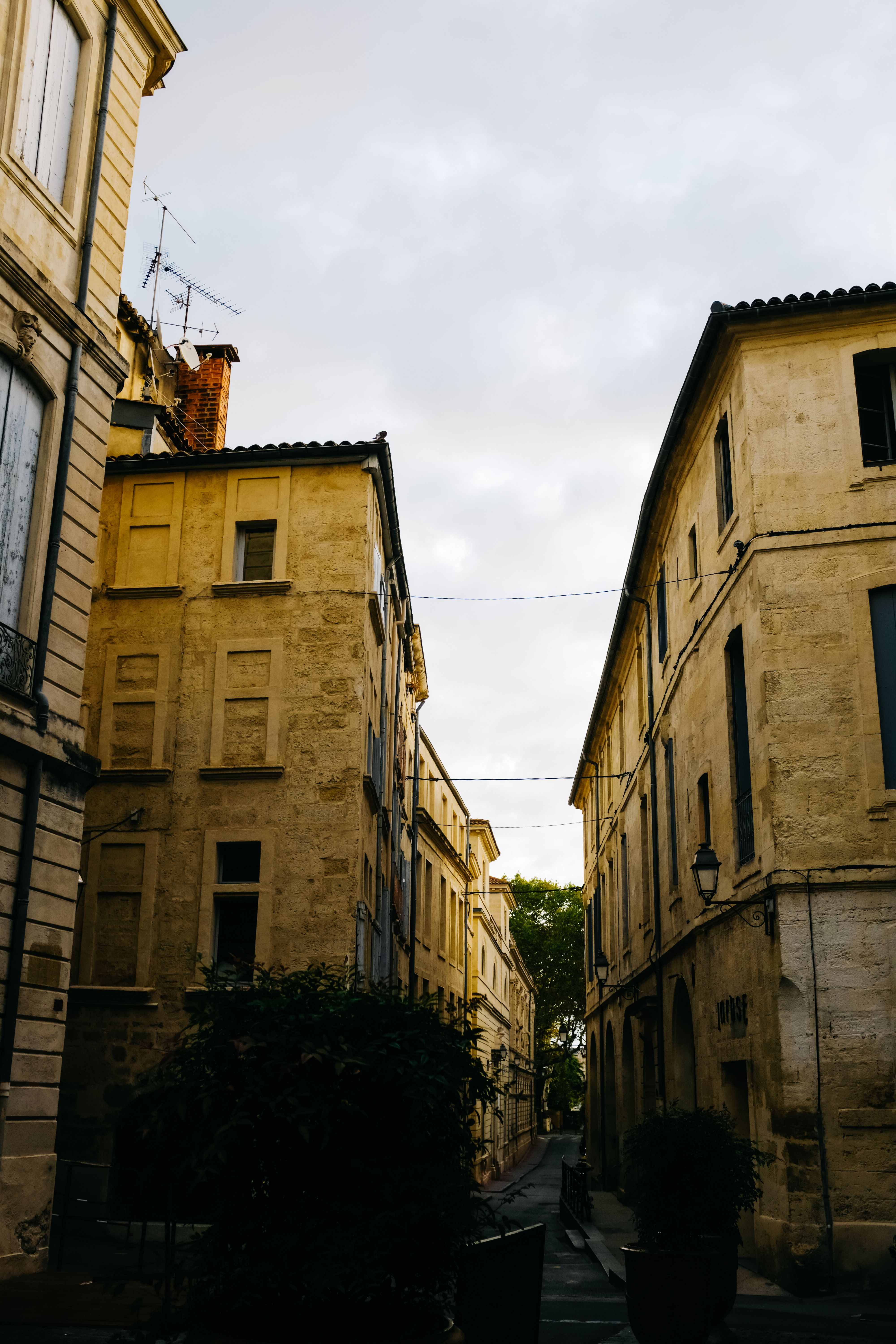Street and Buildings in Town · Free Stock Photo