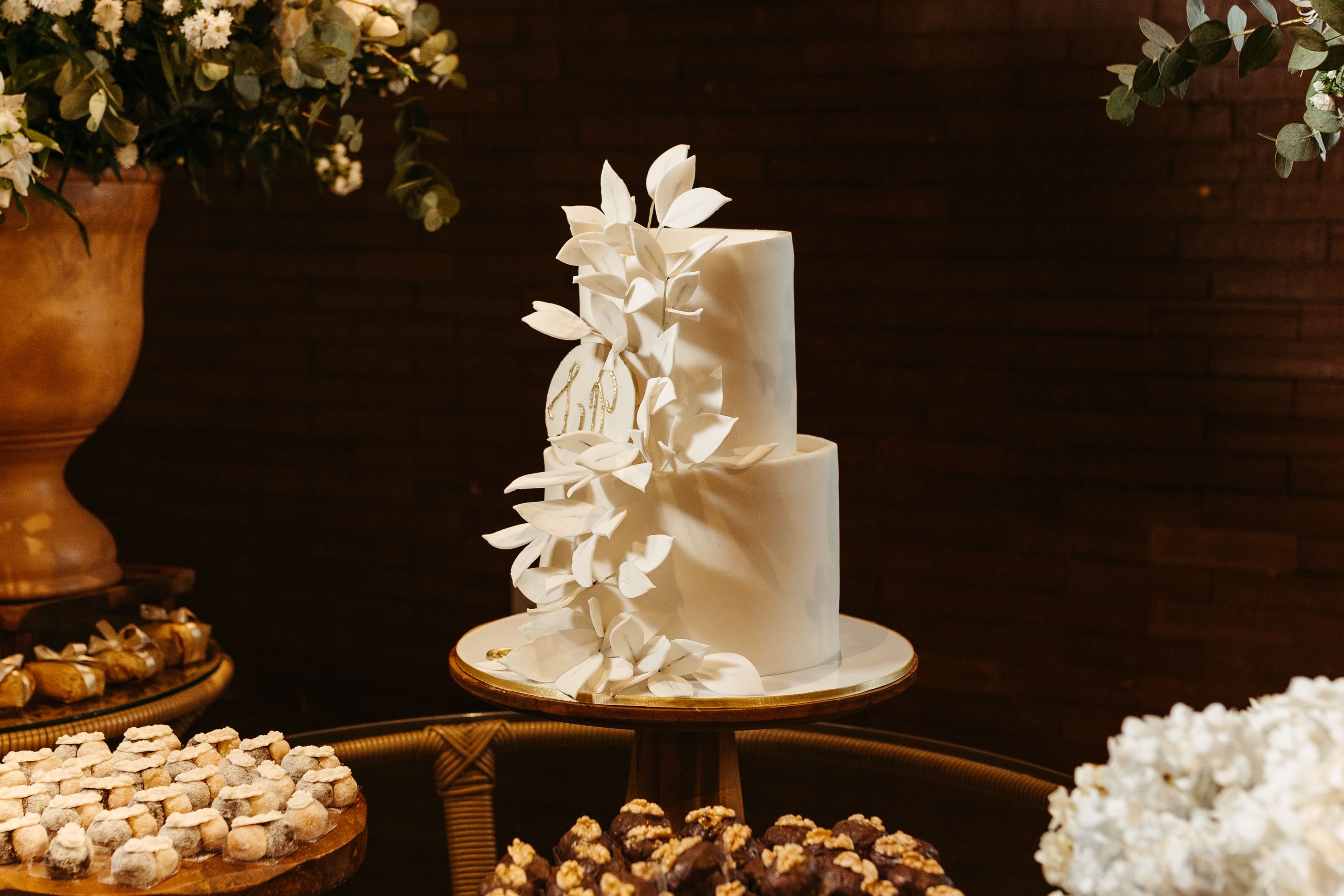 A White Weeding Cake · Free Stock Photo