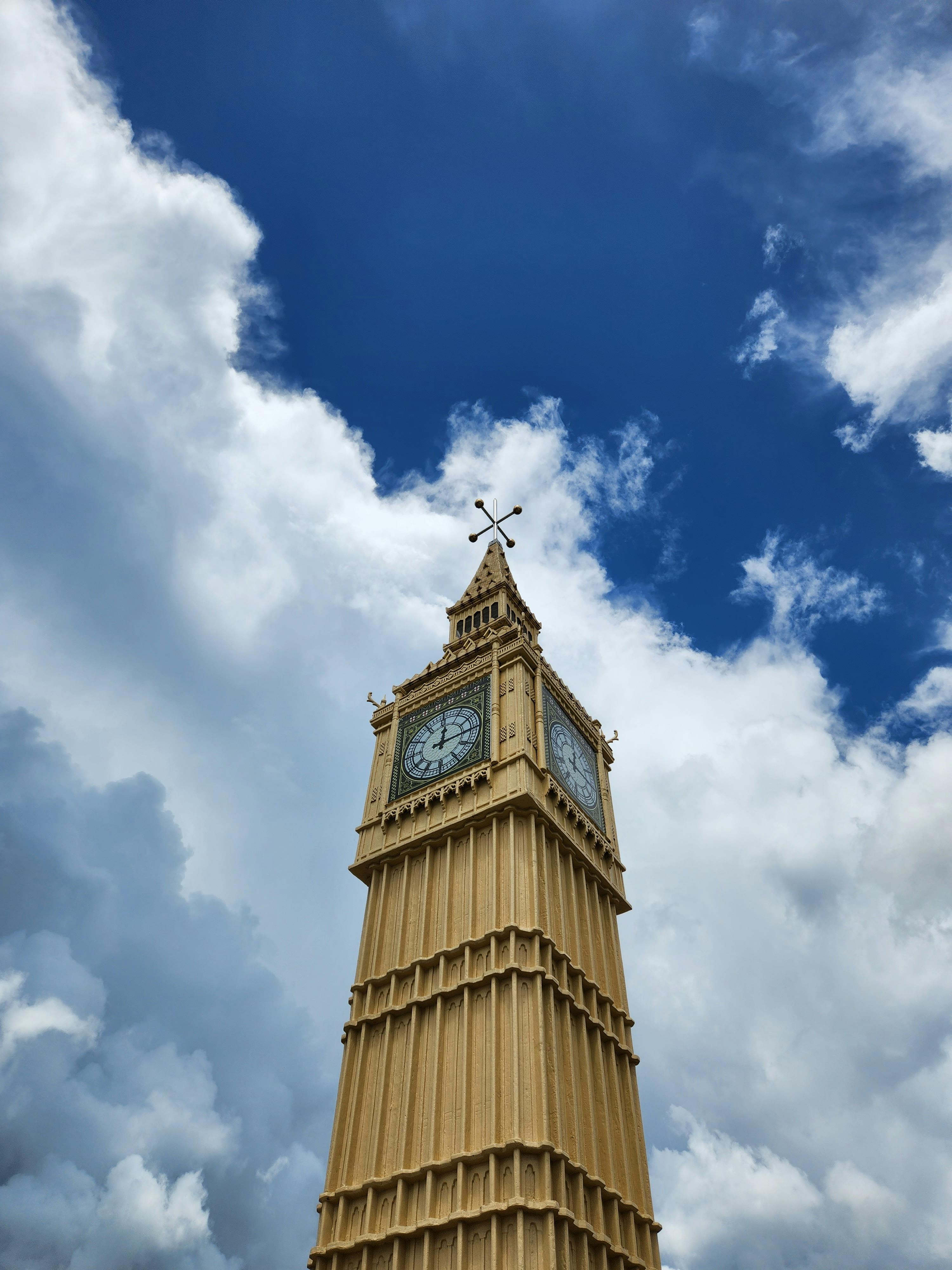 Foto de stock gratuita sobre big ben, cielo azul, maqueta, naturaleza ...
