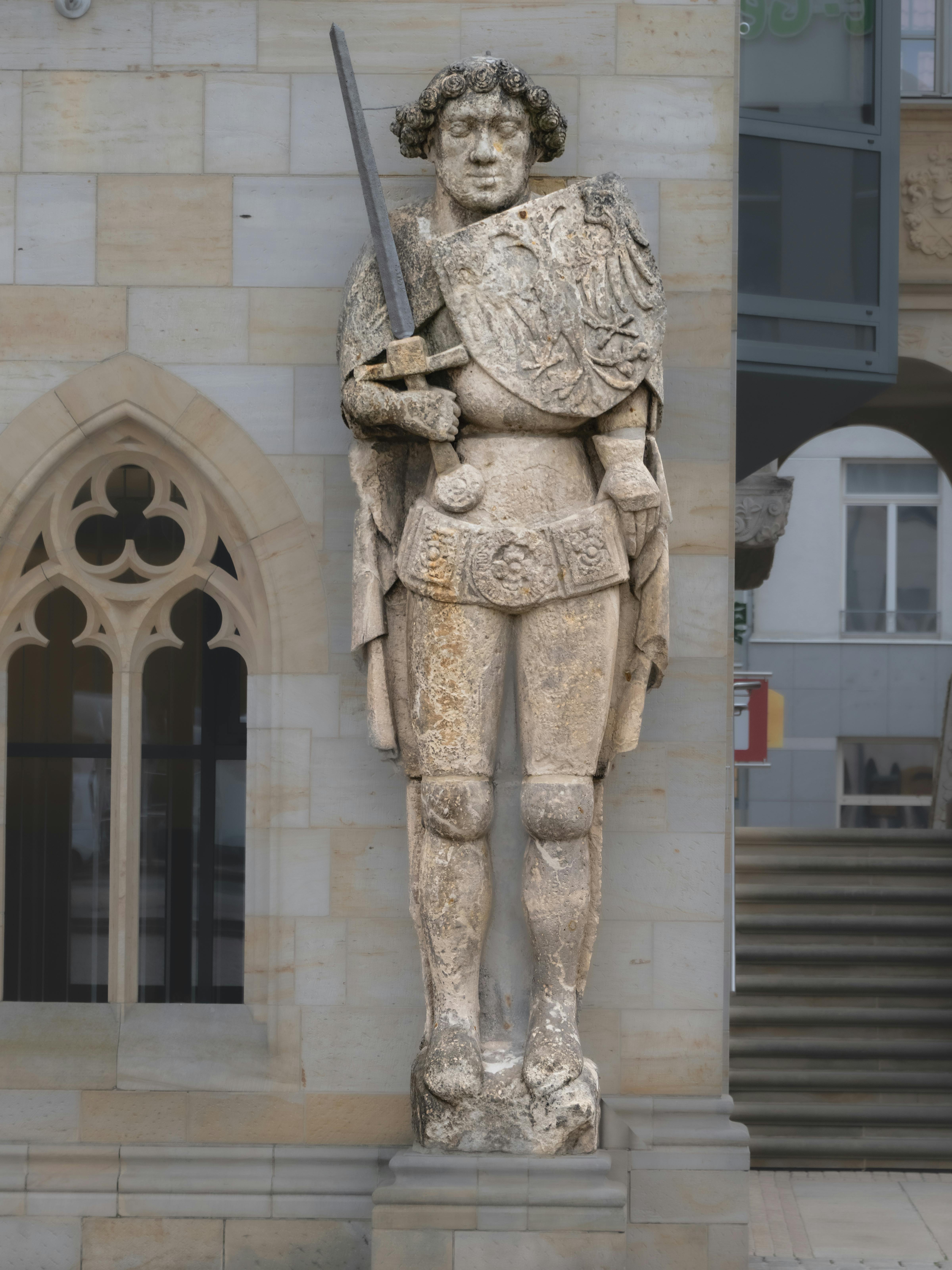 Statue of Knight · Free Stock Photo