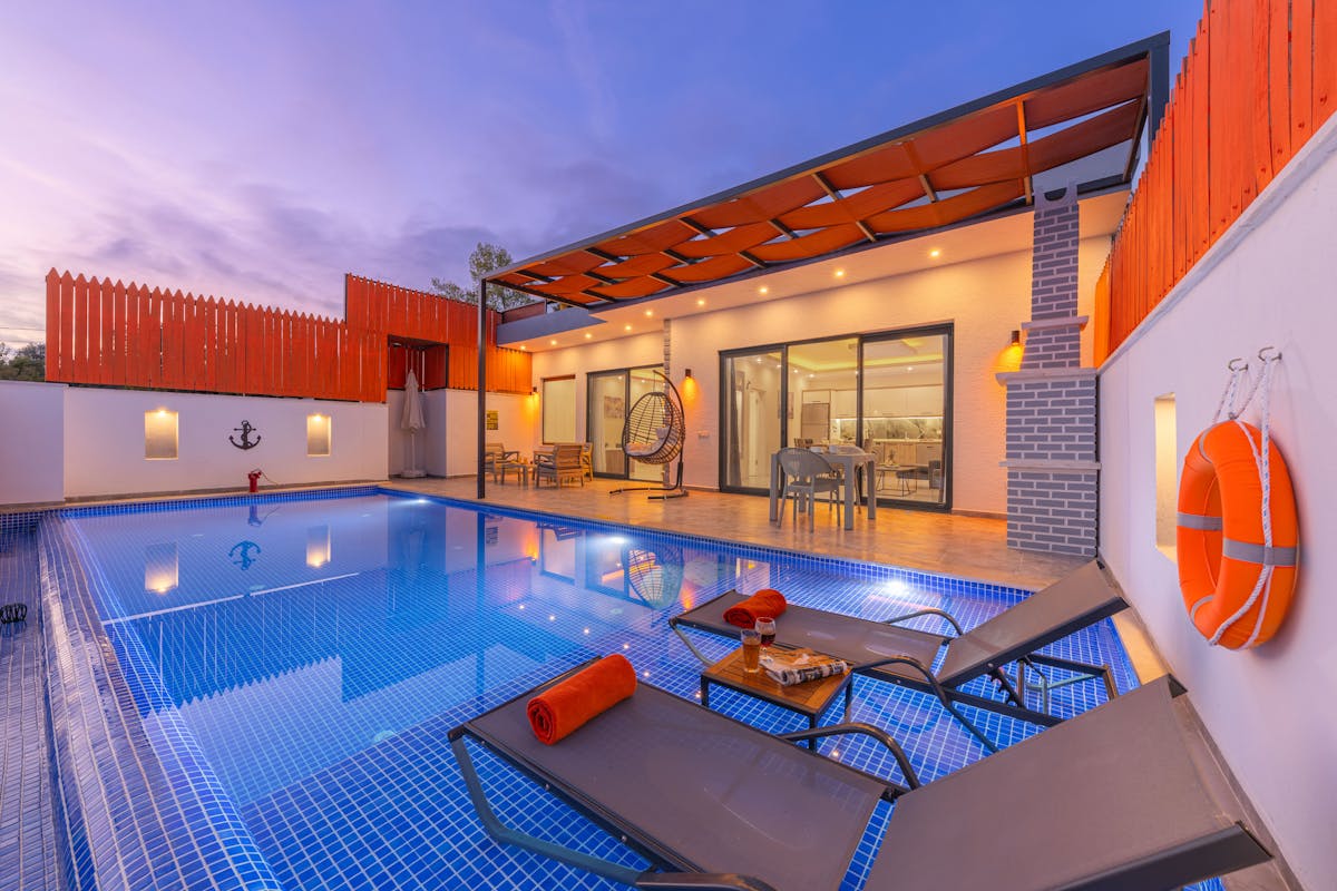 Swimming Pool Photos, Download The BEST Free Swimming Pool Stock Photos ...