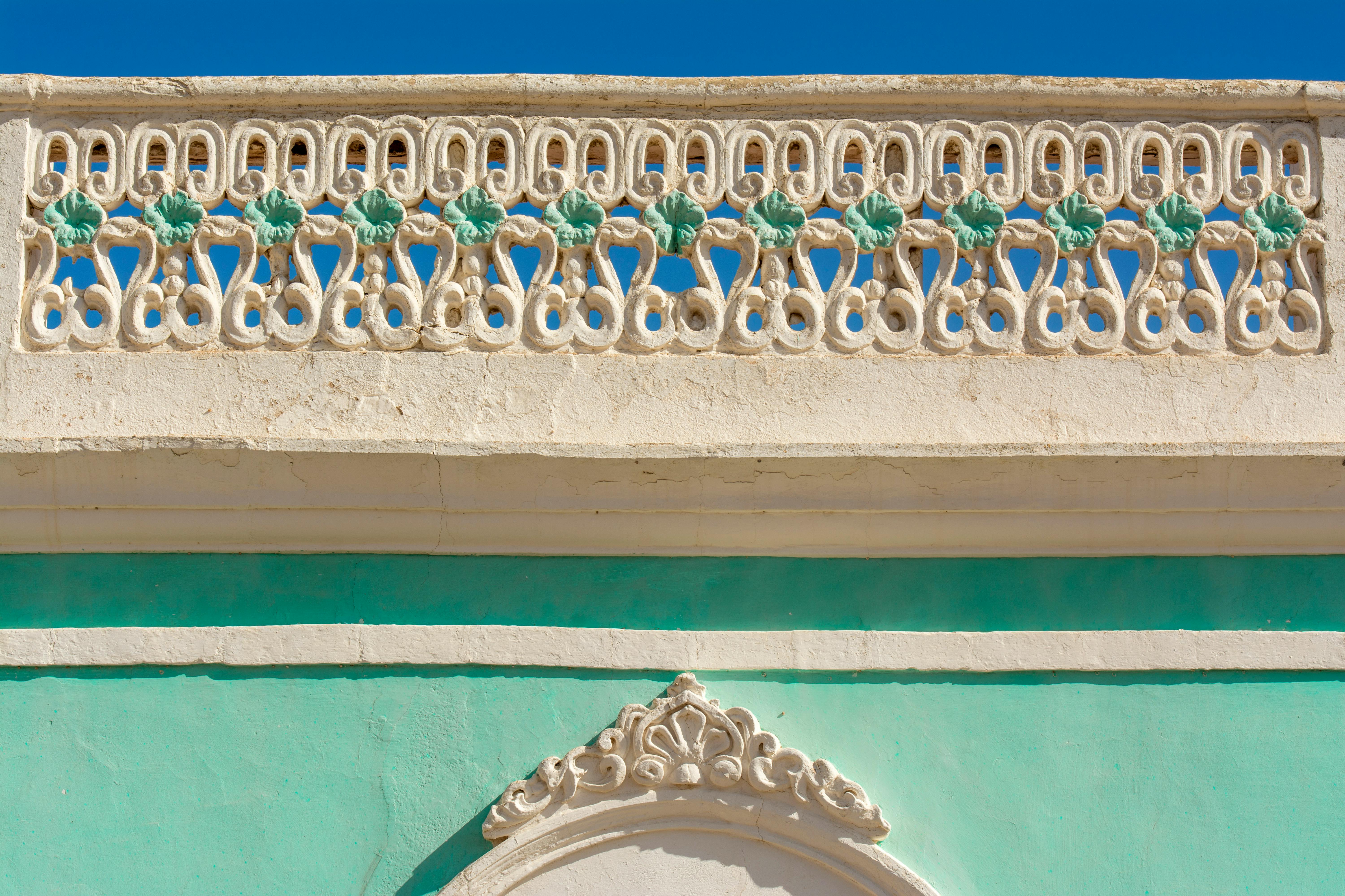 Close-up of Carved Details on an Antique Building · Free Stock Photo