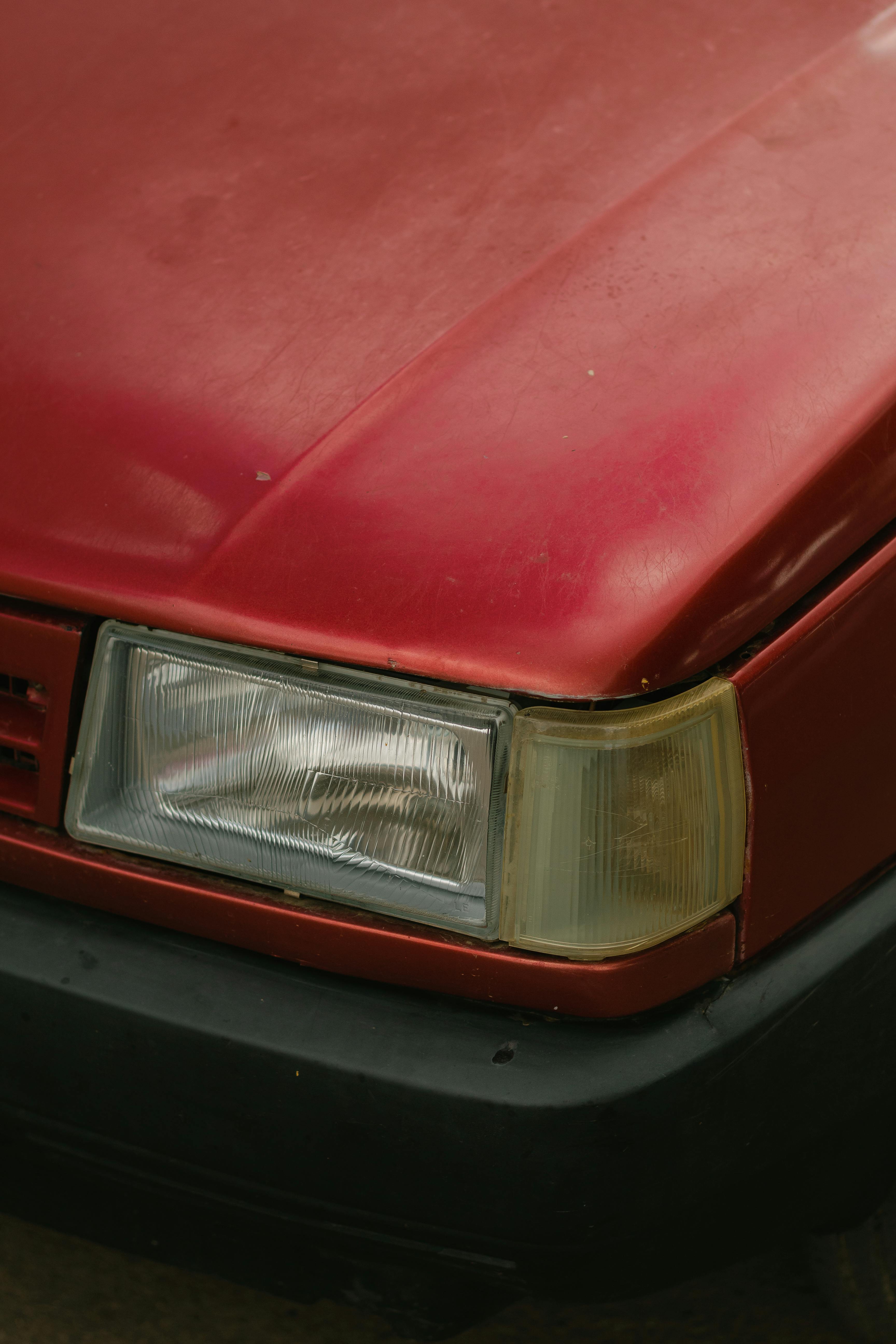 Headlight of FIAT Uno · Free Stock Photo
