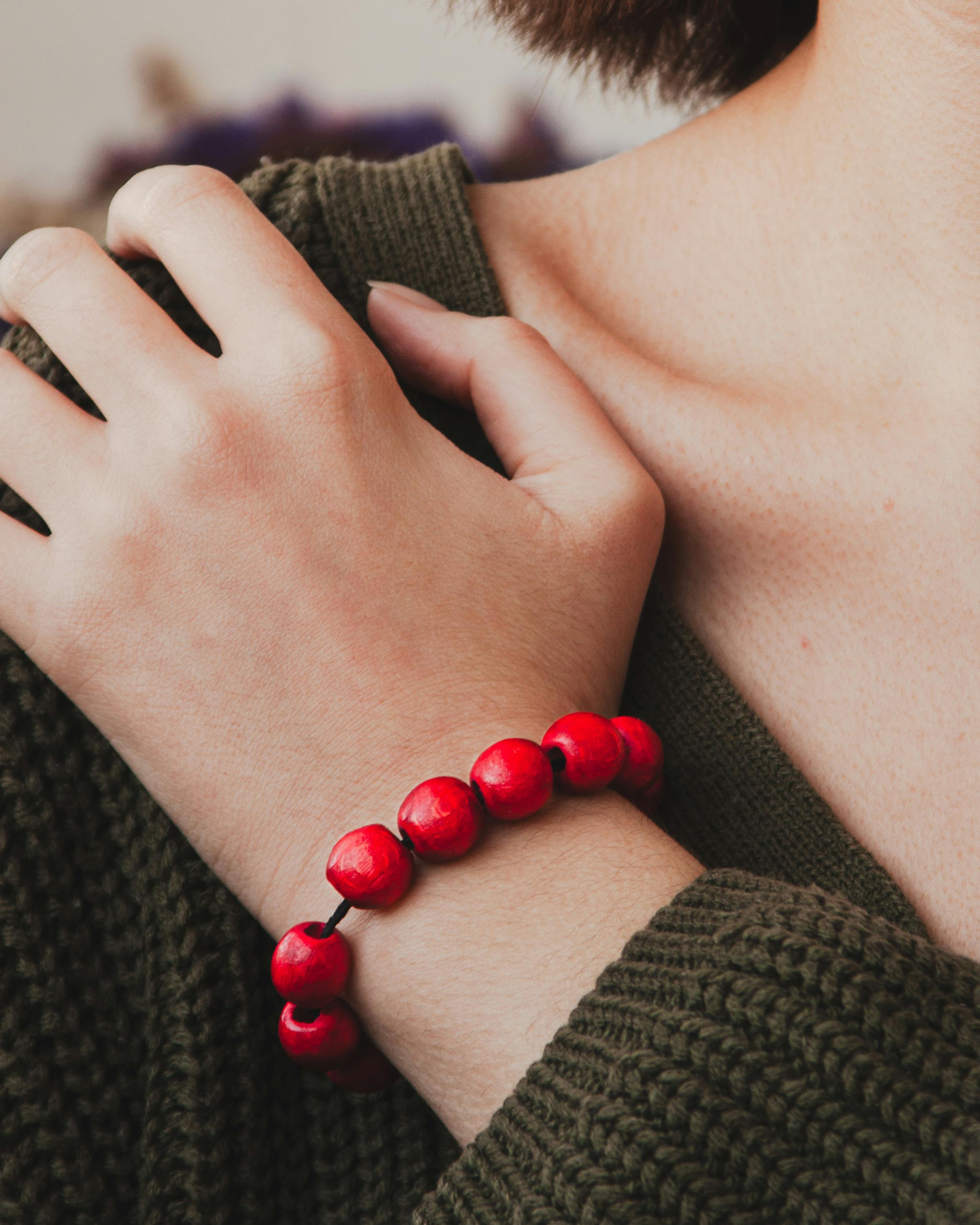 Hand Closeups Photos, Download The BEST Free Hand Closeups Stock Photos ...