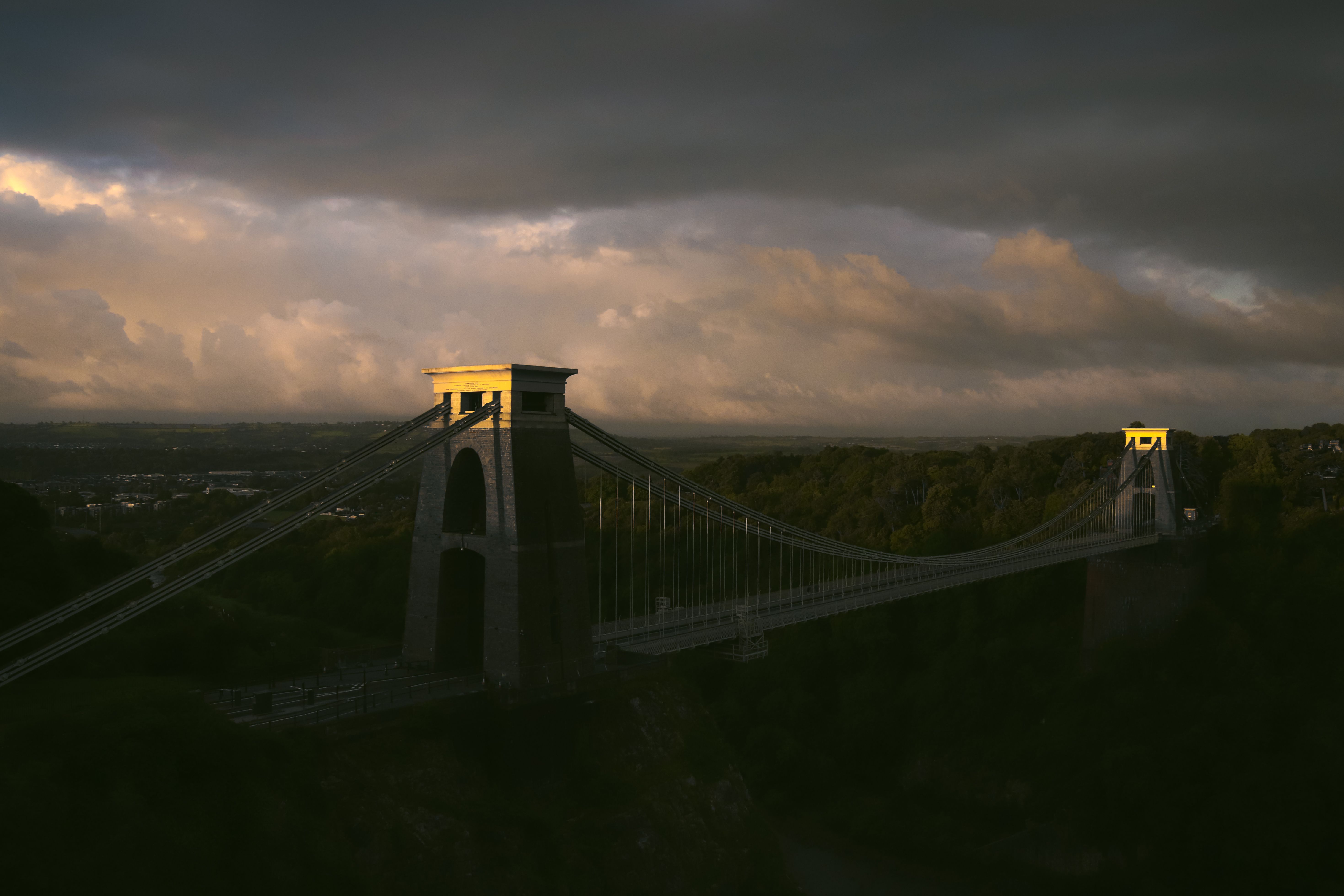 Clifton Suspension Bridge at Dusk, Bristol, England · Free Stock Photo