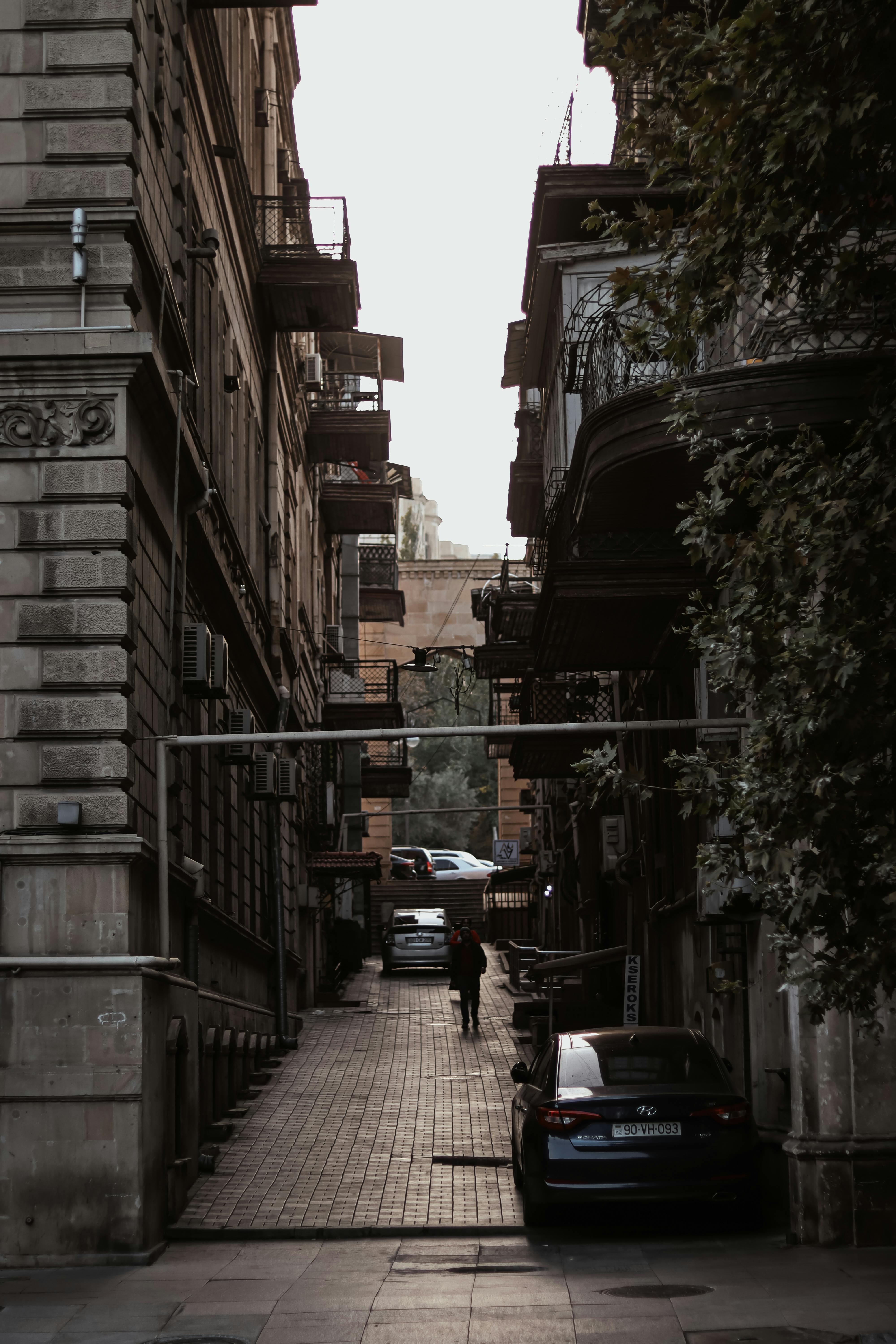 Old Residential Buildings in City · Free Stock Photo