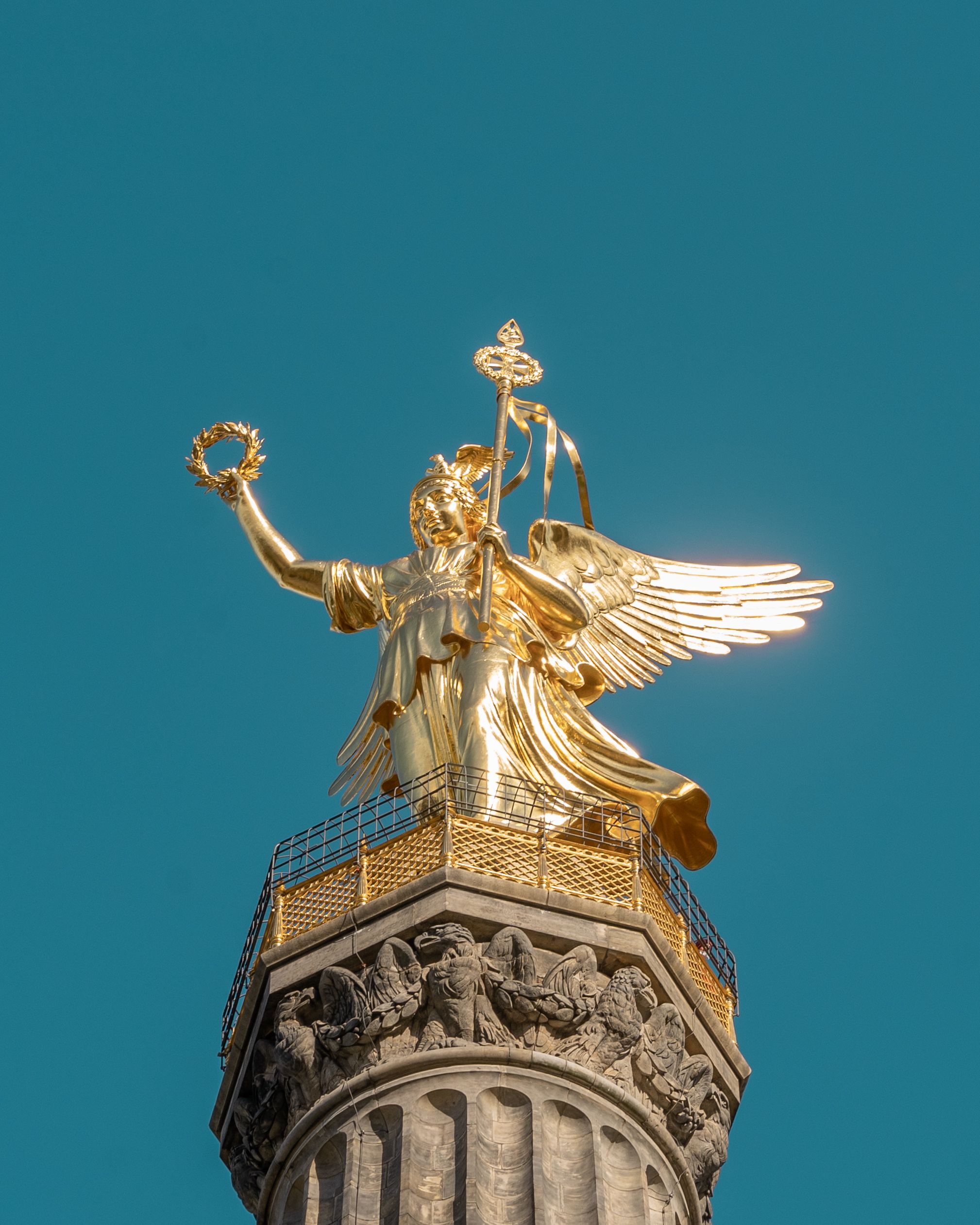 Foto de stock gratuita sobre alemania, berlín, cielo azul, cielo limpio ...