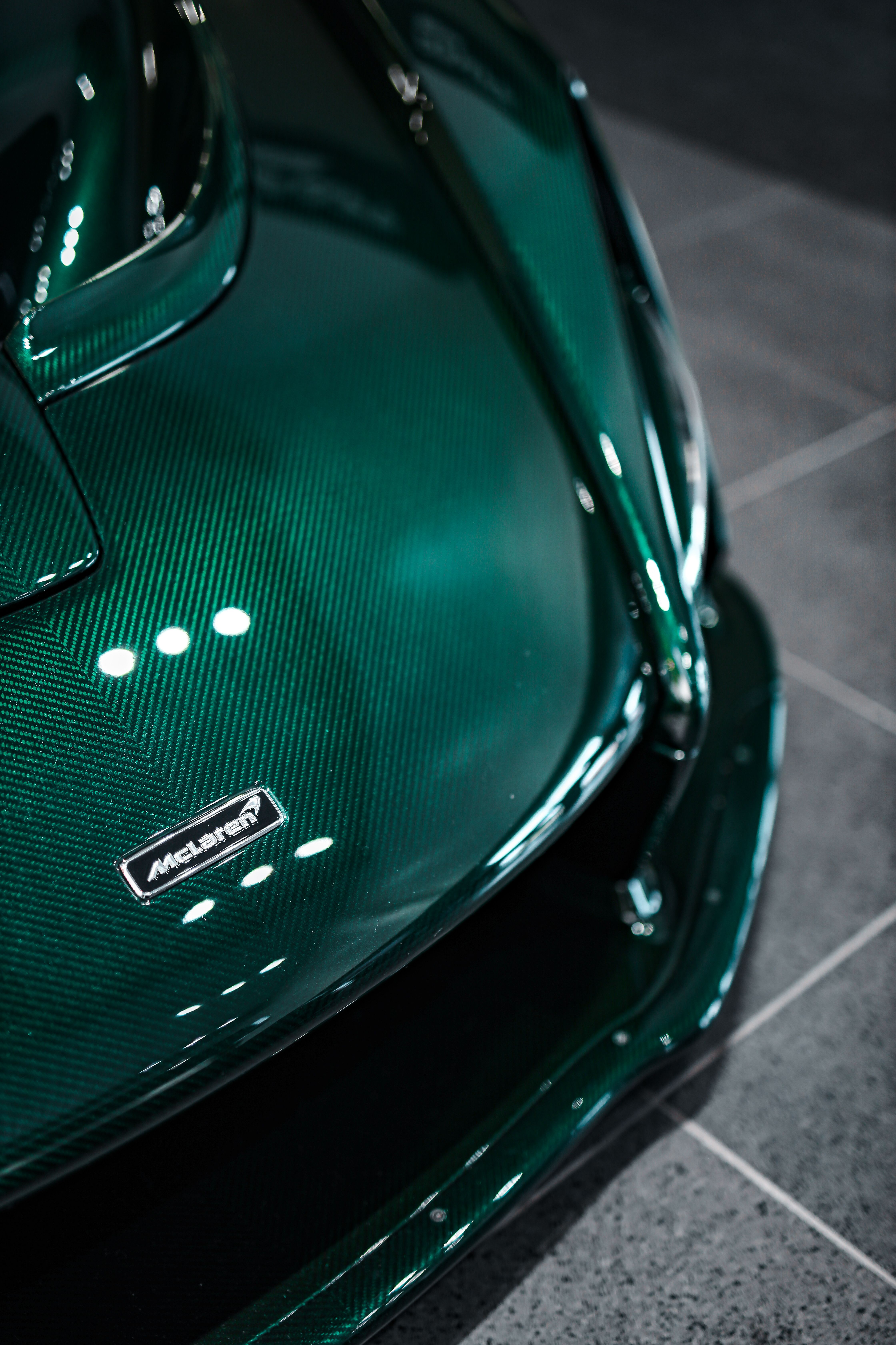 Close up of Dark Green McLaren · Free Stock Photo