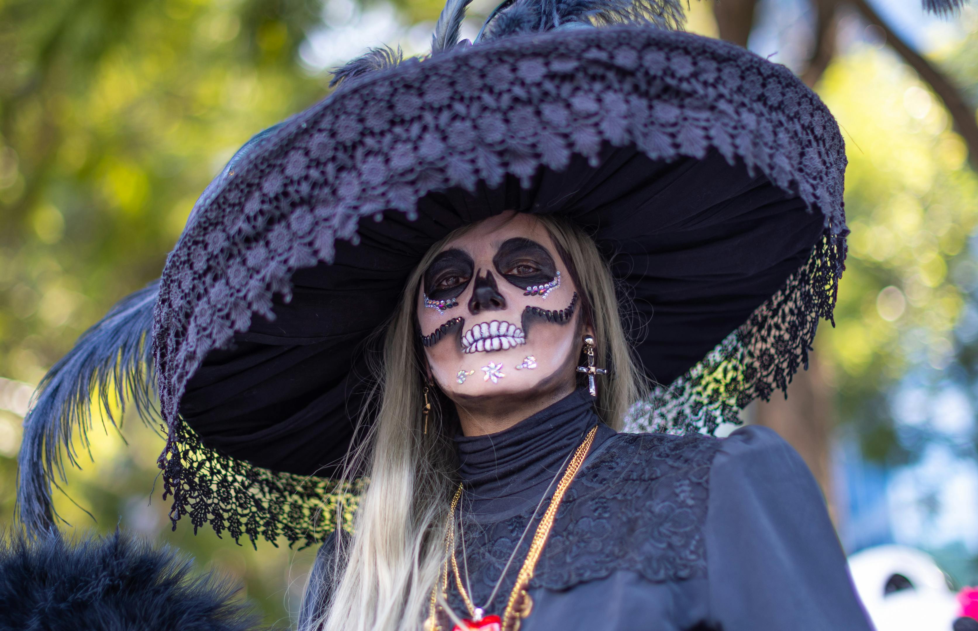 Portrait of Catrina in Hat · Free Stock Photo
