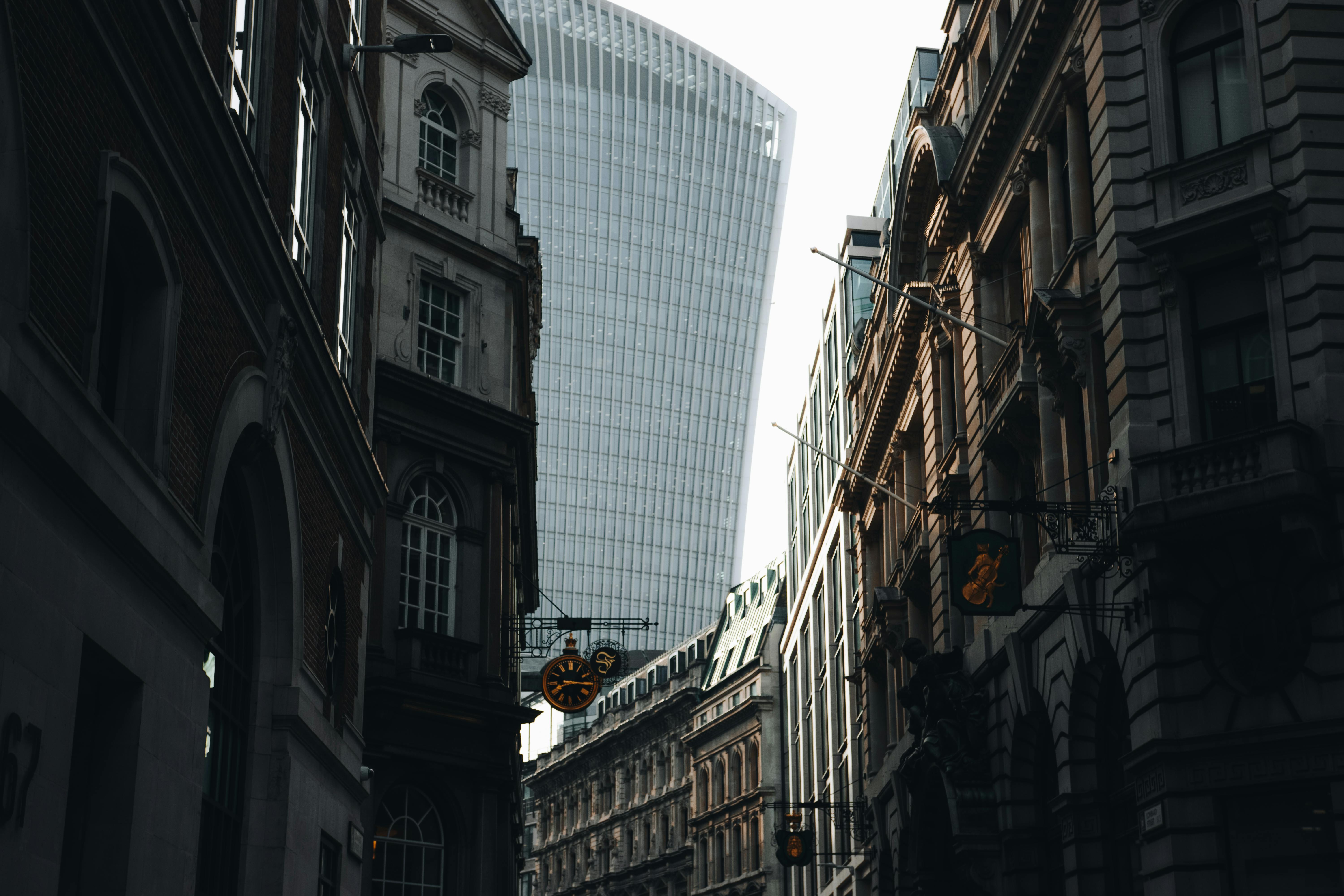 20 Fenchurch Street Between City Buildings, London, England · Free ...
