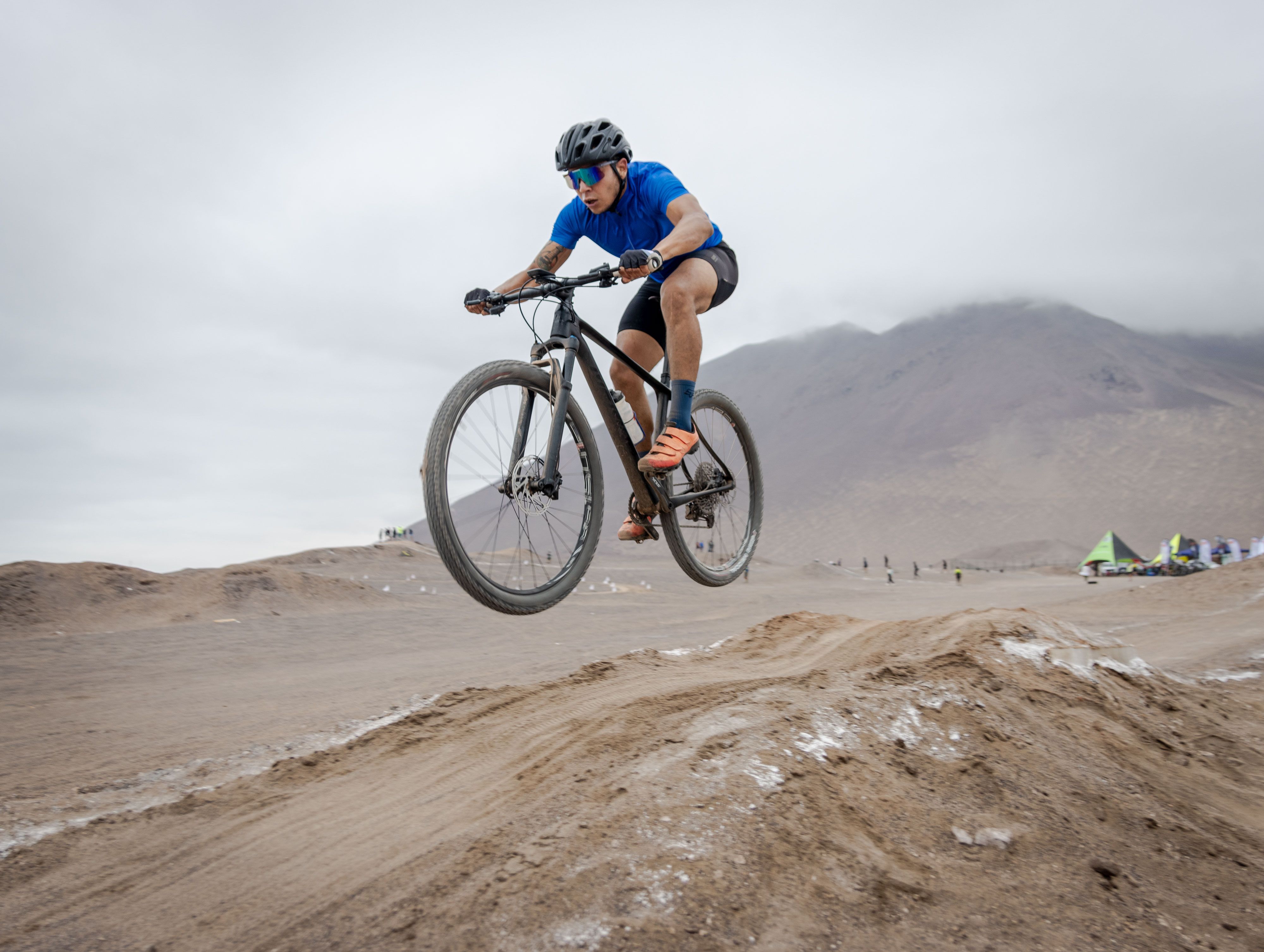 Jumping Images Photos, Download The BEST Free Jumping Images Stock ...