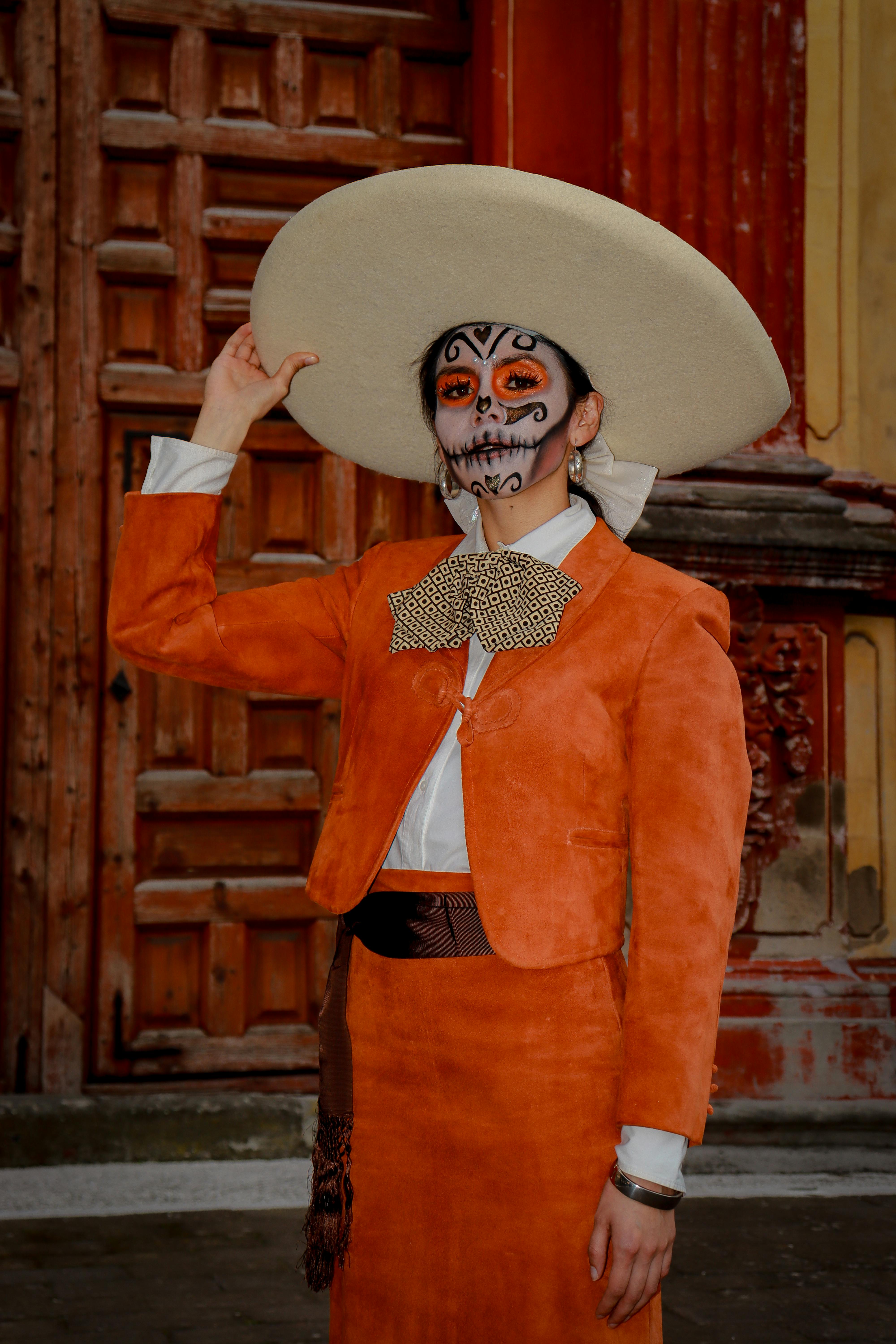 Foto de stock gratuita sobre adentro, adulto, atuendo, catrina, catrina ...