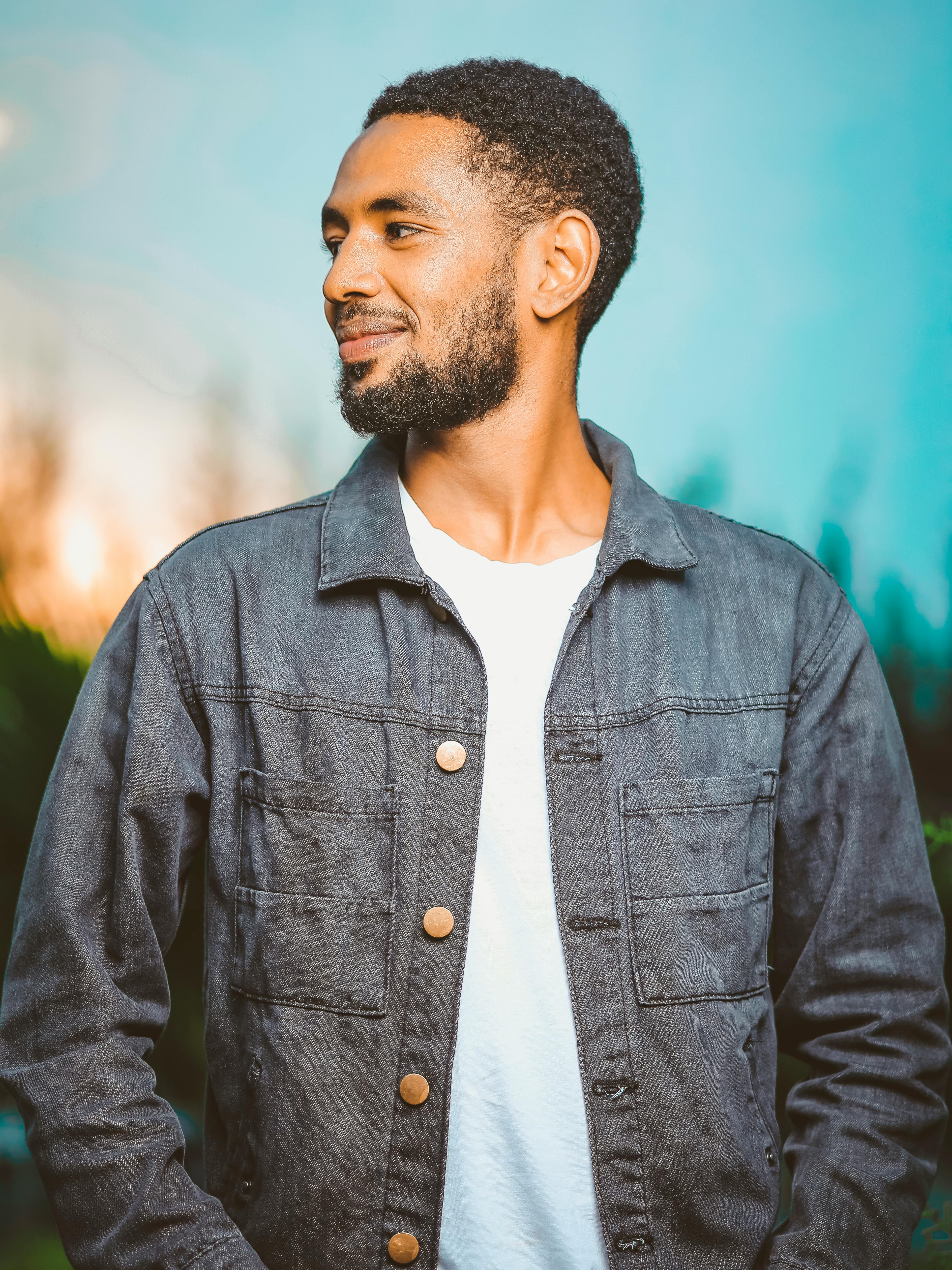 Portrait of African-American Man In a Crown · Free Stock Photo