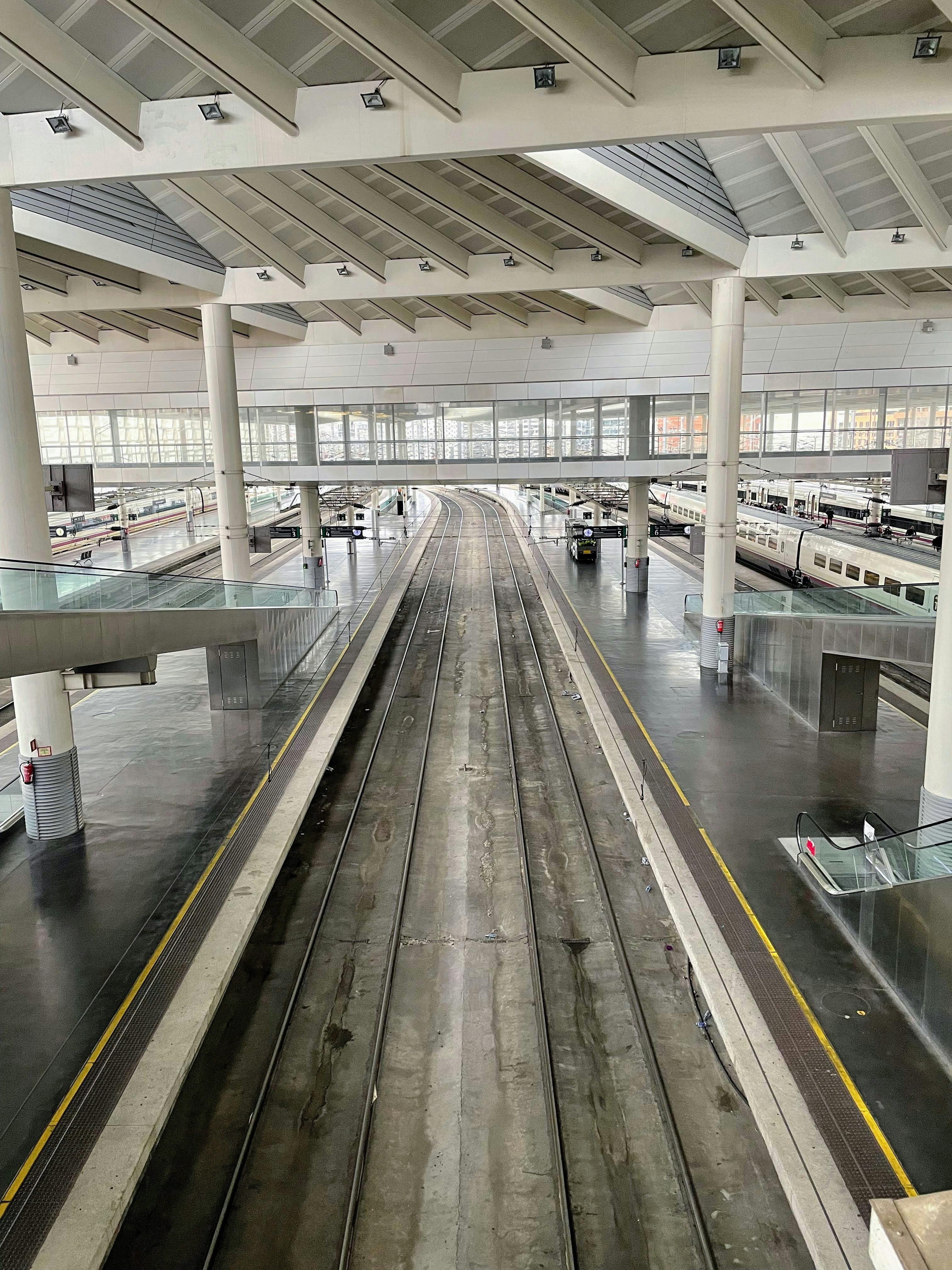 White Metal Post on Railway Station · Free Stock Photo