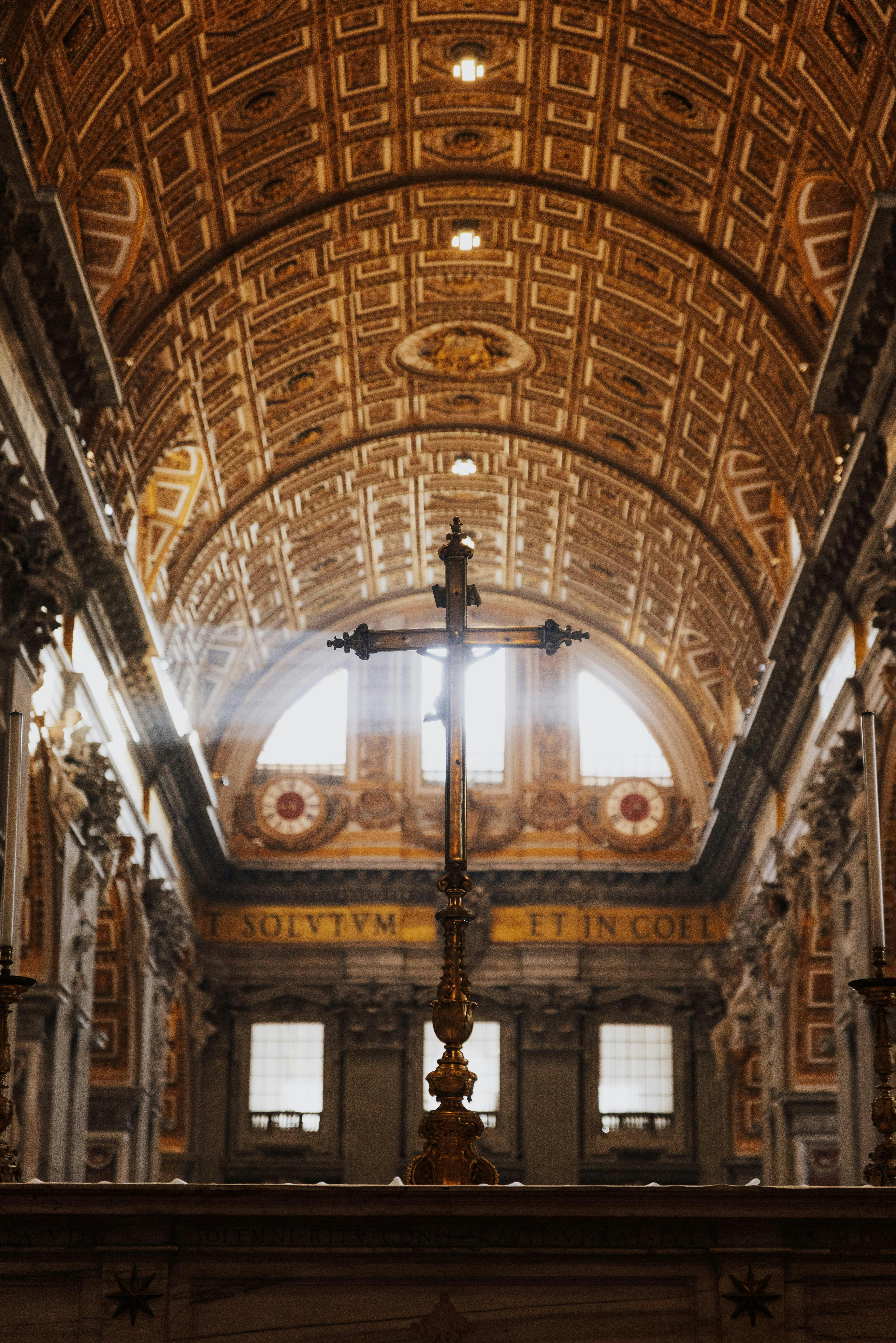 Cross in St Peters Basilica in Vatican · Free Stock Photo