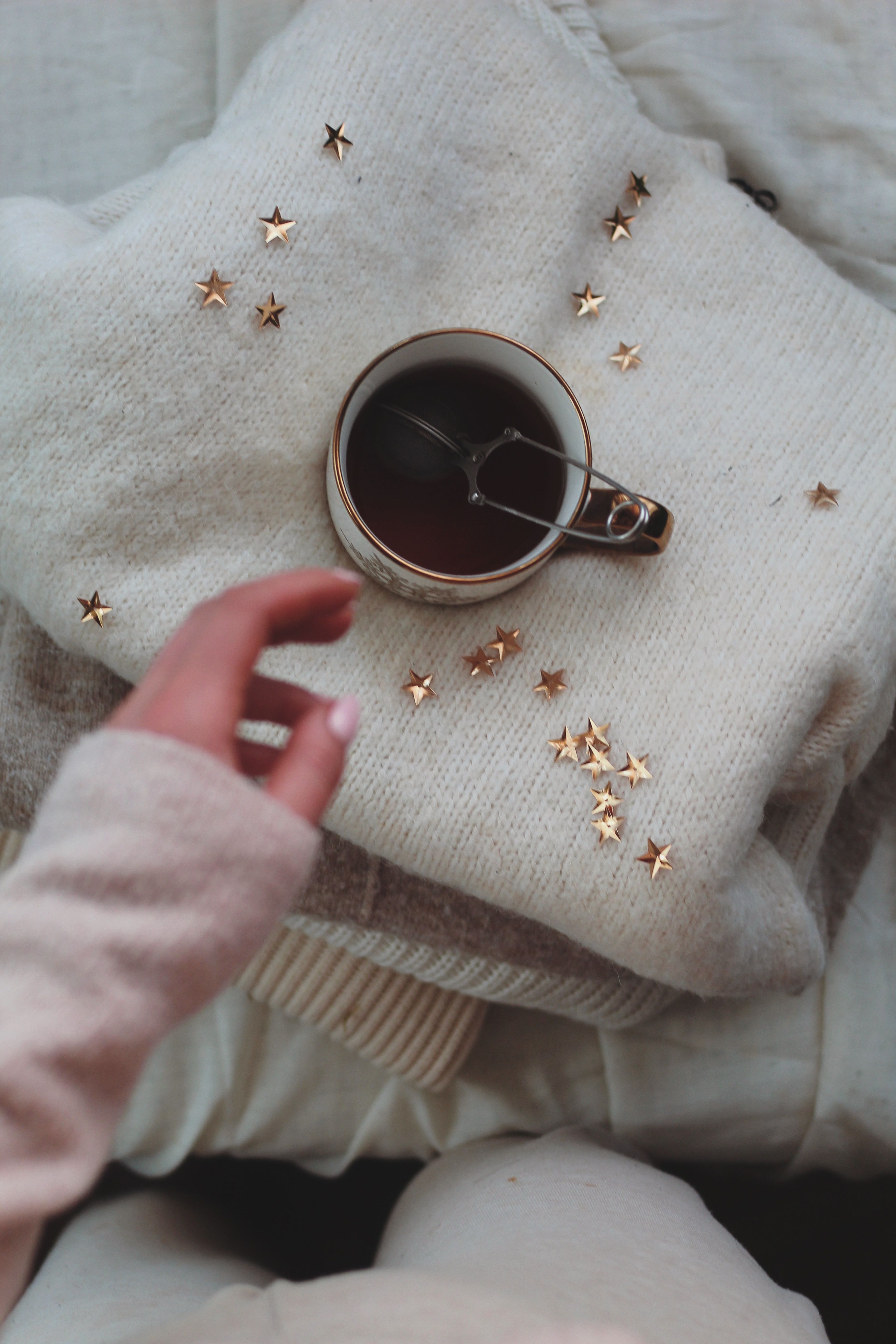 Tea With Girl Hand Photos, Download The BEST Free Tea With Girl Hand ...
