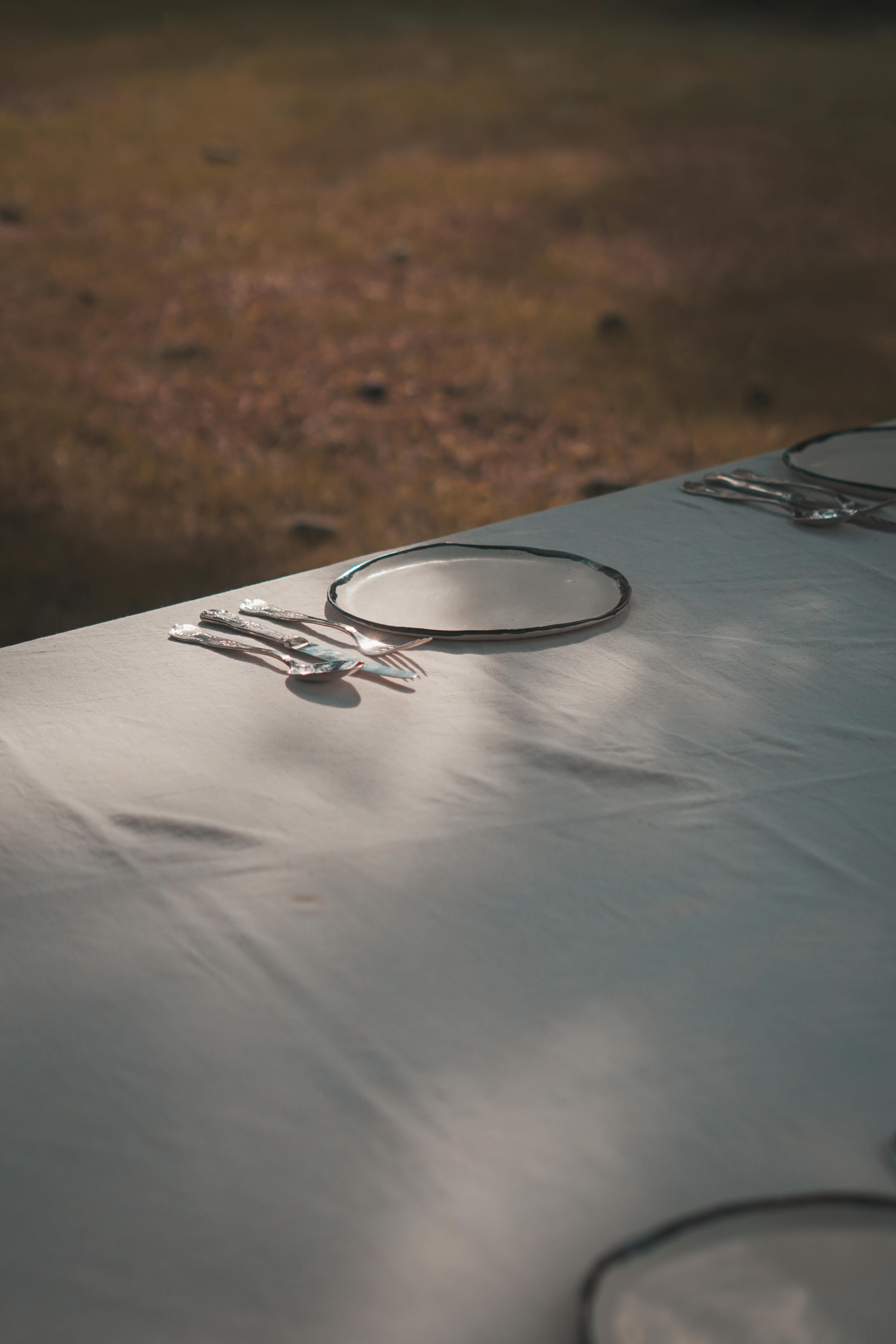 Minimalistic Table Setting · Free Stock Photo
