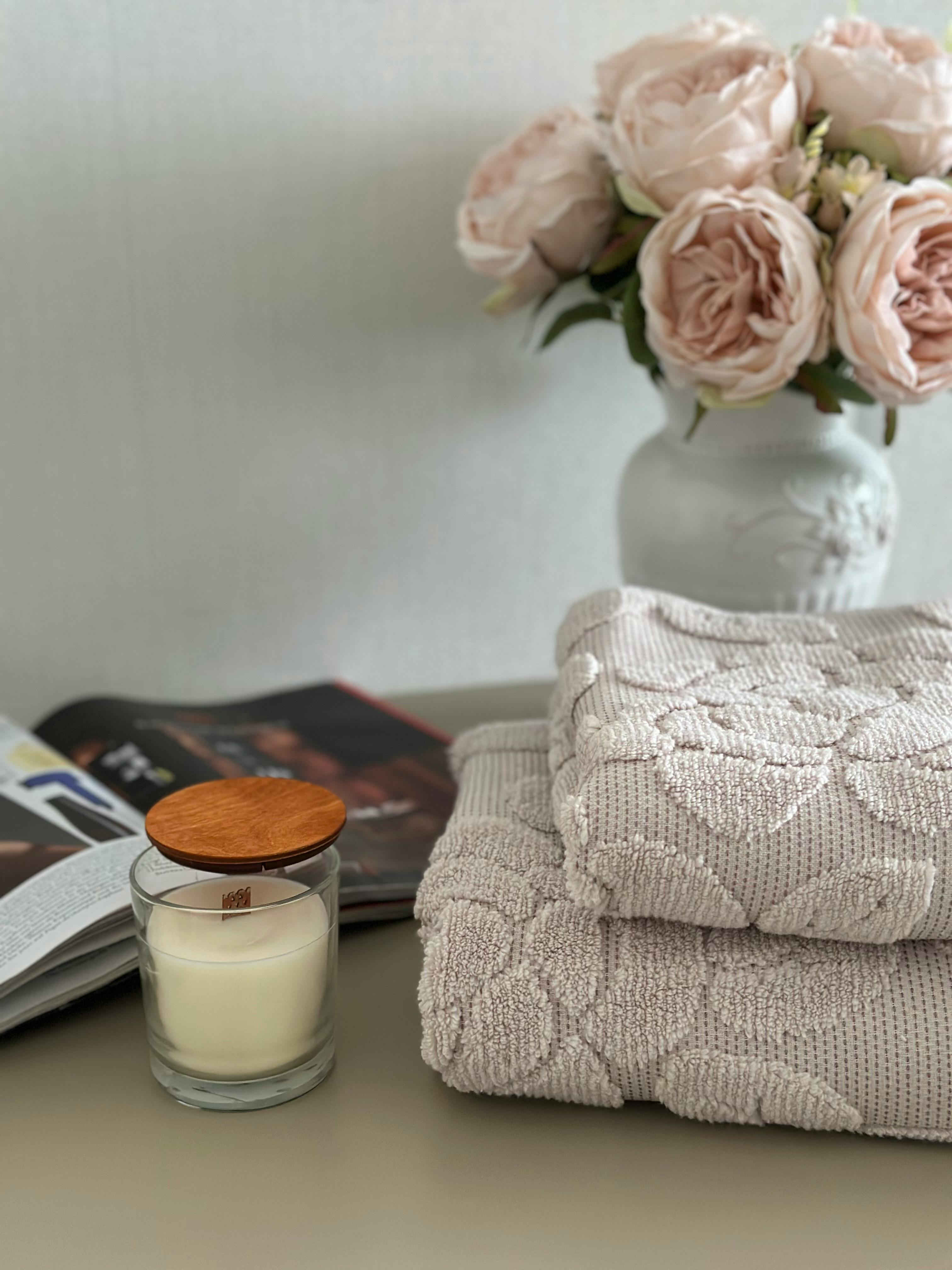 Stacked Towels Photos, Download The BEST Free Stacked Towels Stock ...