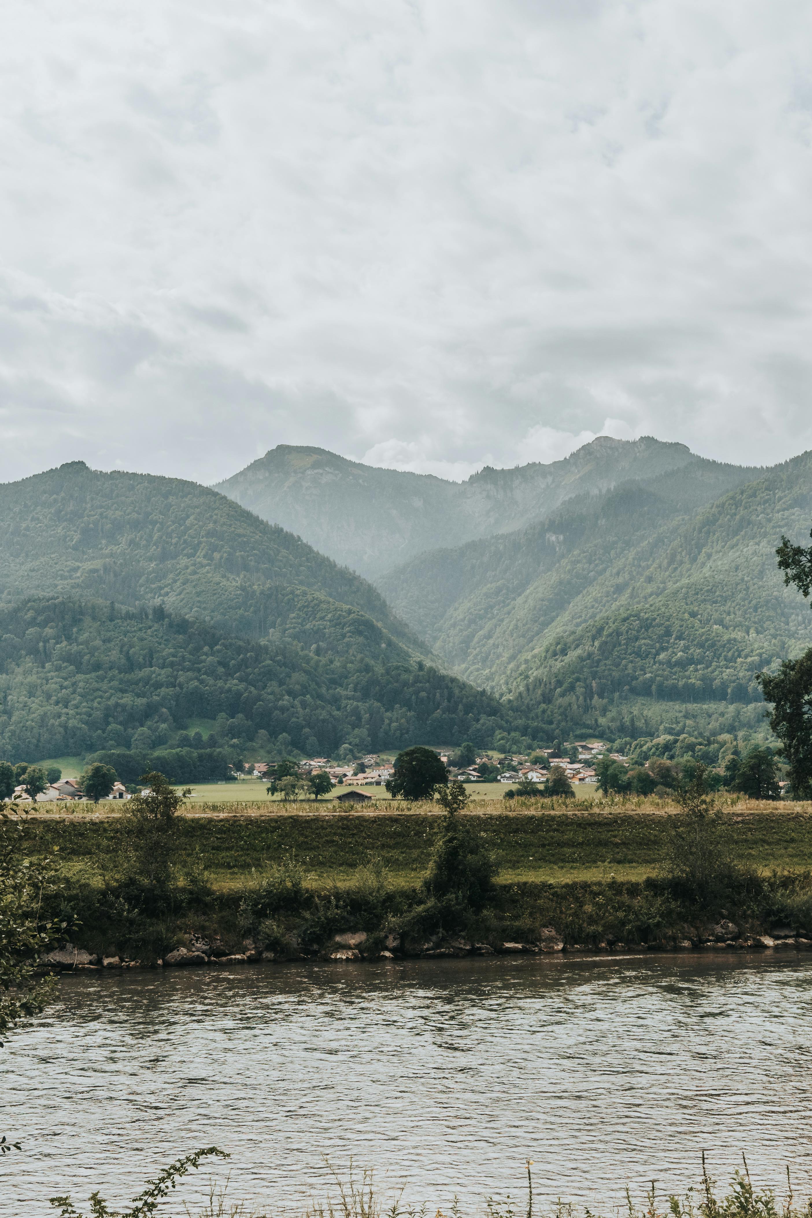 High Income Photos, Download The BEST Free High Income Stock Photos ...