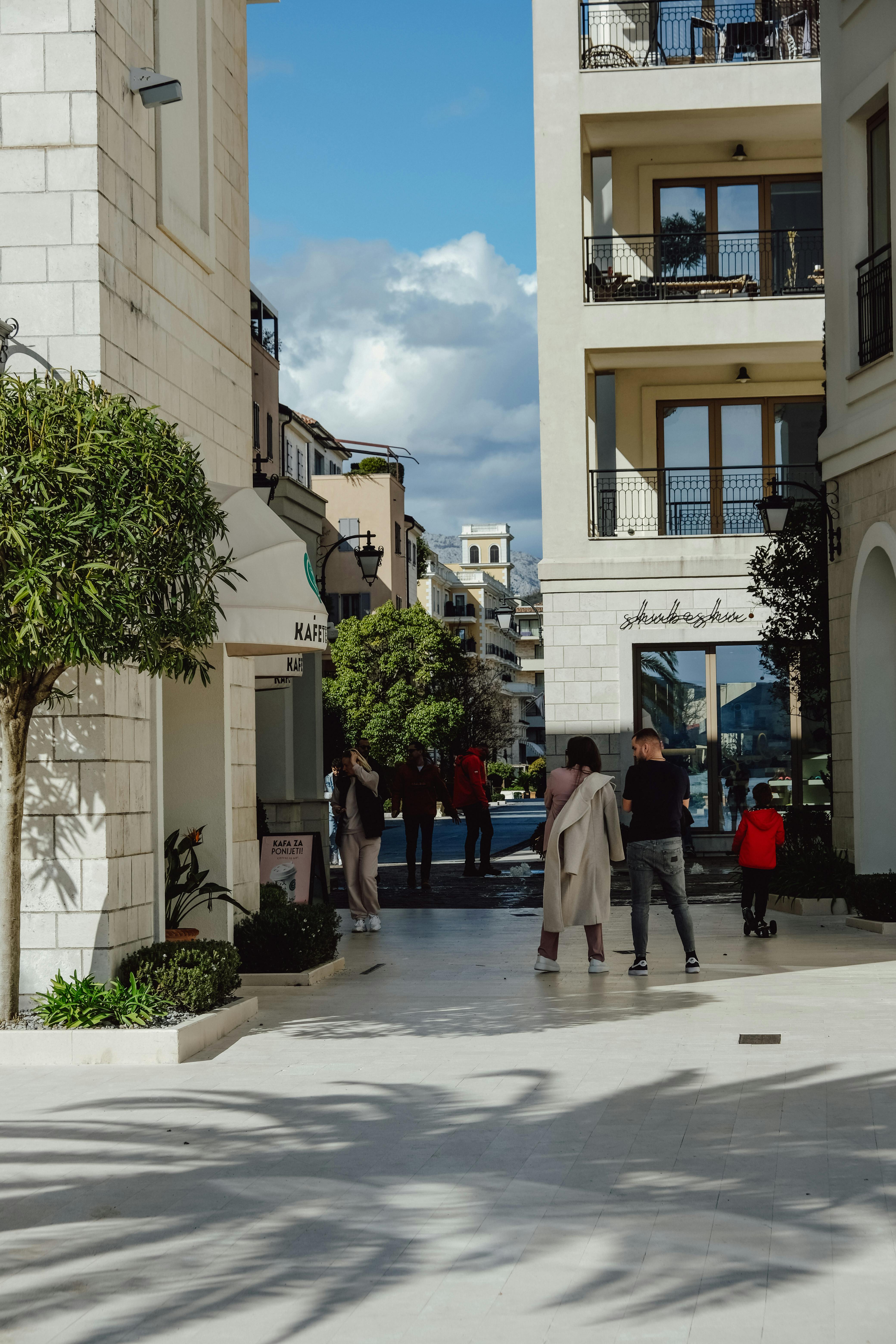 Sidewalk and Buildings in City · Free Stock Photo
