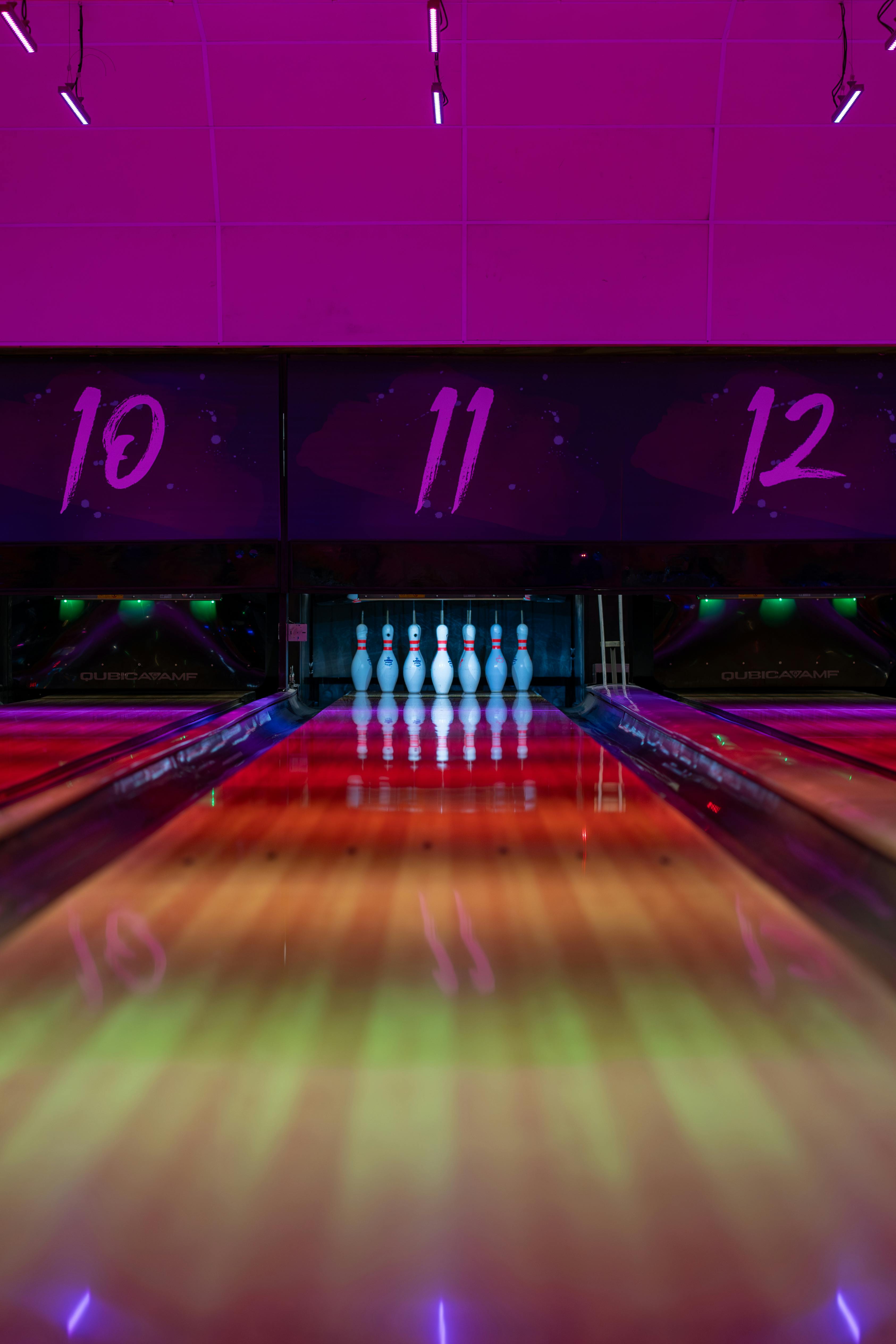 Bowling Pins in the Bowling Alley · Free Stock Photo
