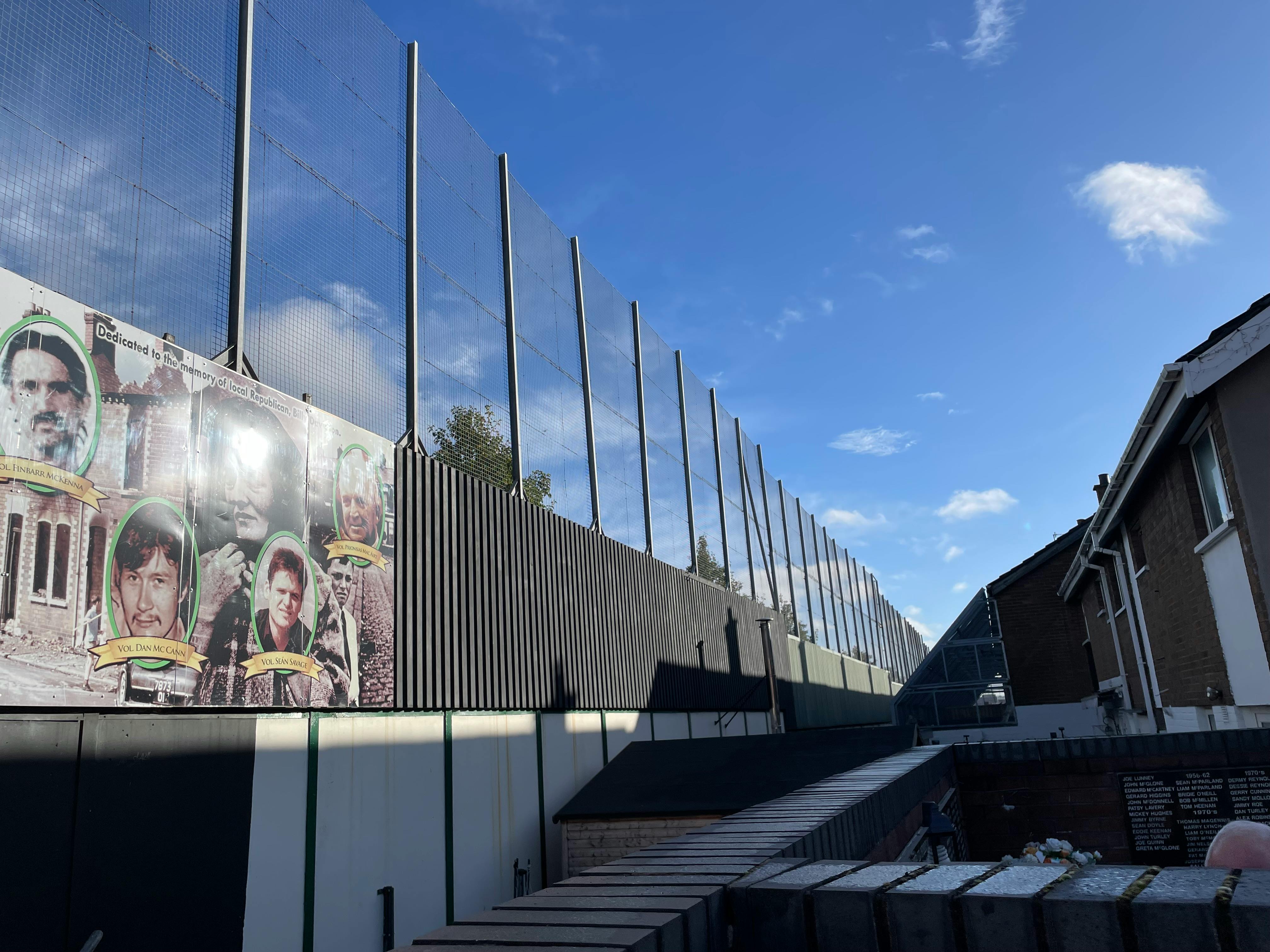 Michael Currie - 사진