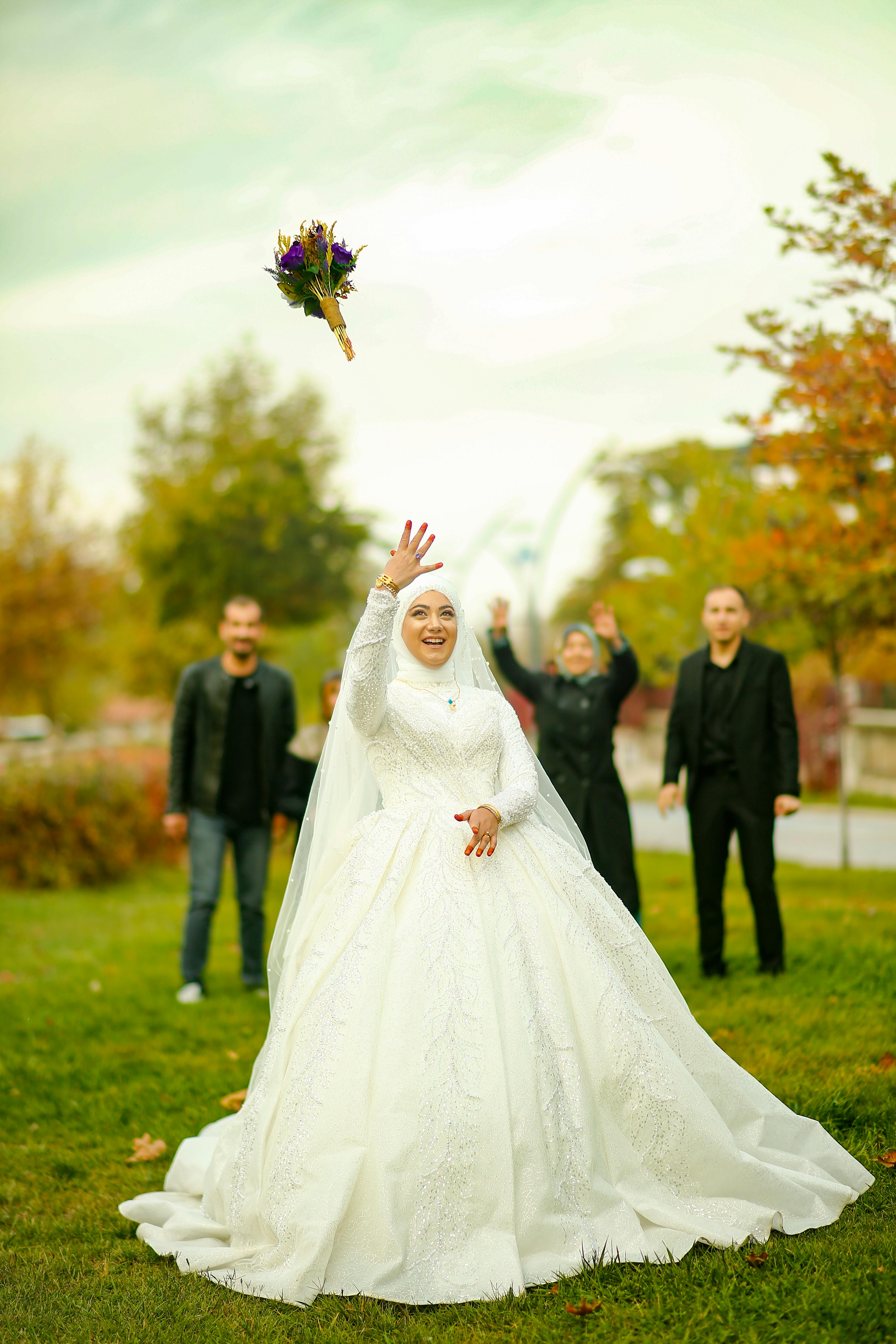 Momocon Guests Photos, Download The BEST Free Momocon Guests Stock ...