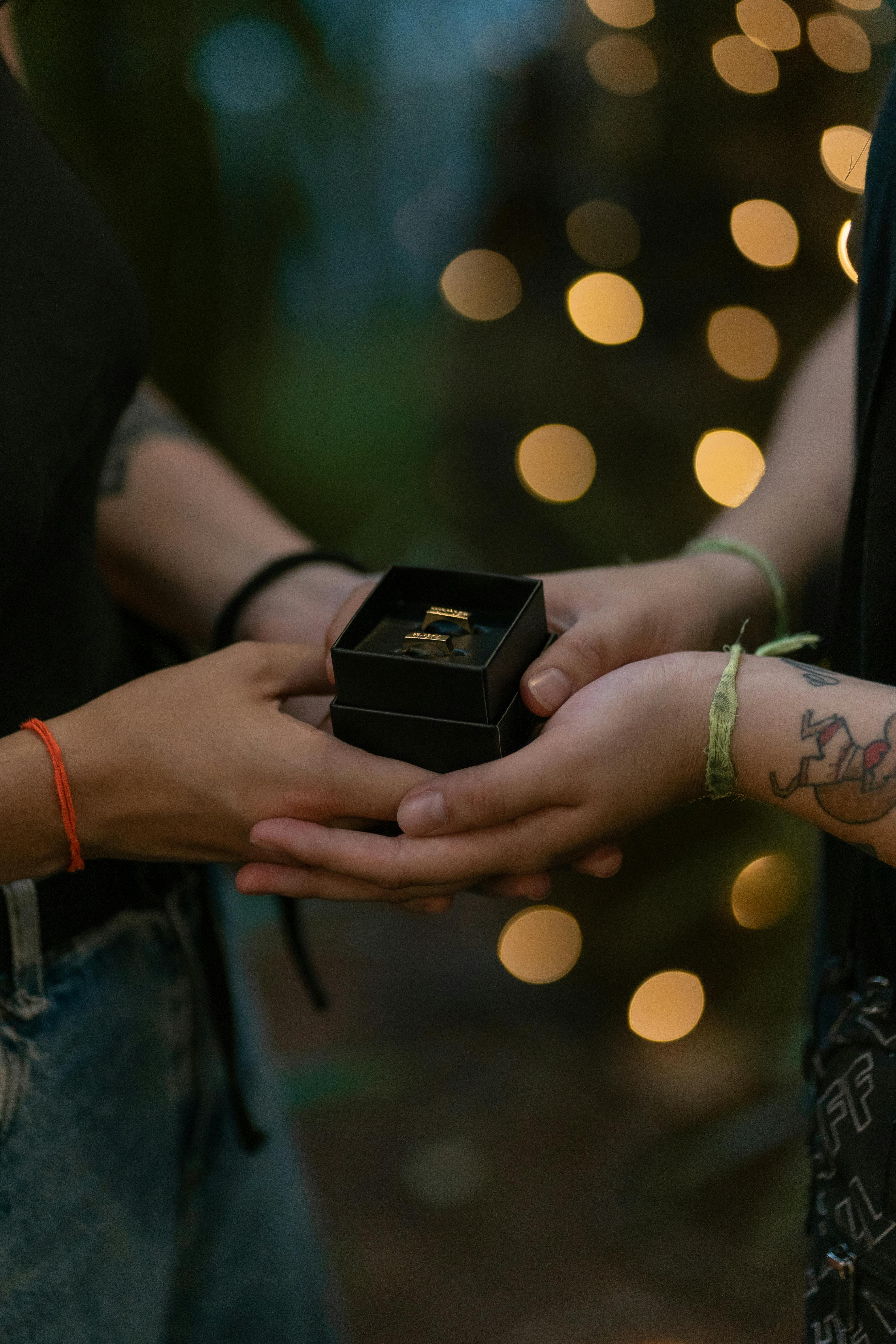Couple Giving Ring Box Photos, Download The BEST Free Couple Giving ...