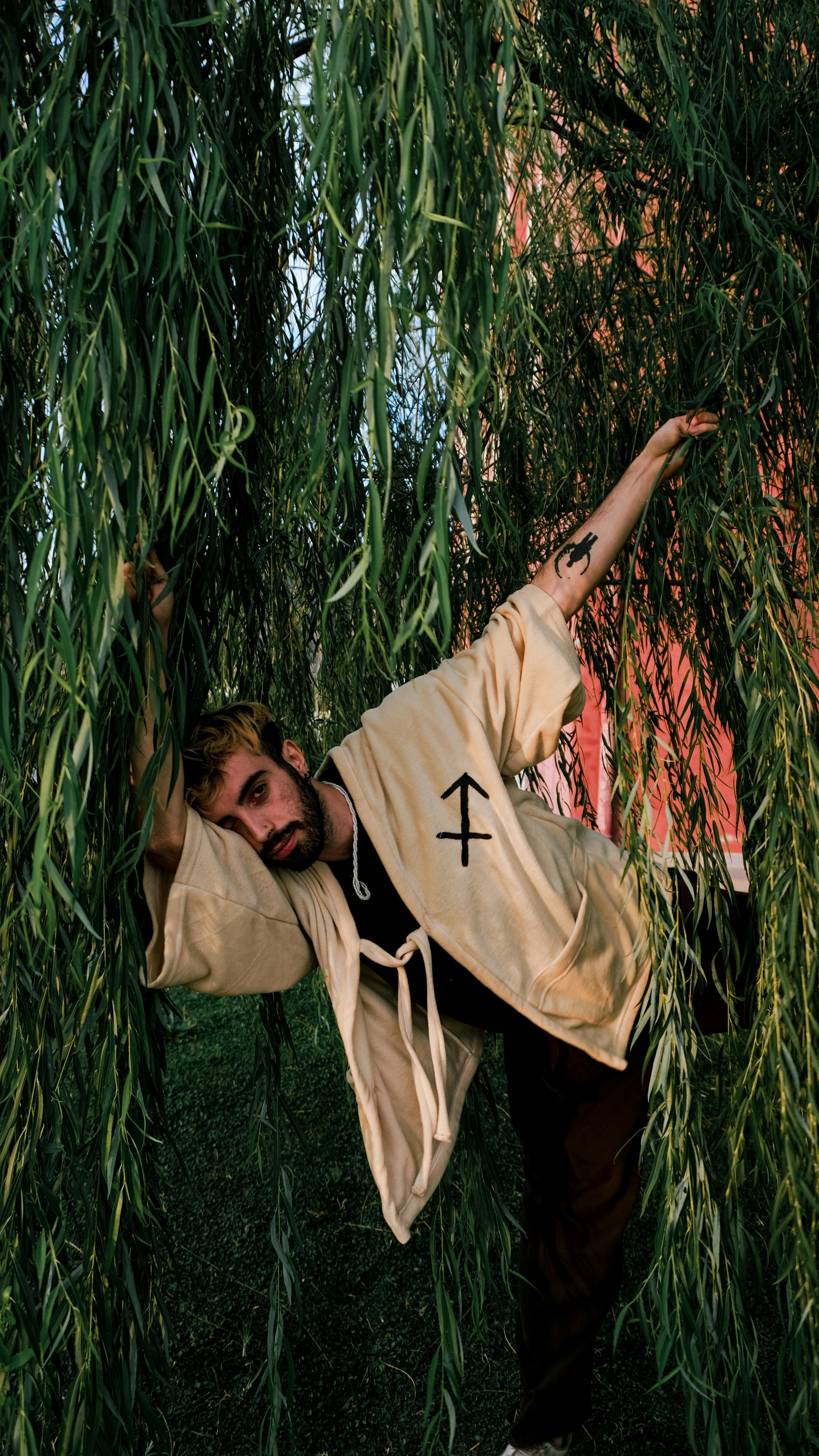 A Weeping Man Photos, Download The BEST Free A Weeping Man Stock Photos ...