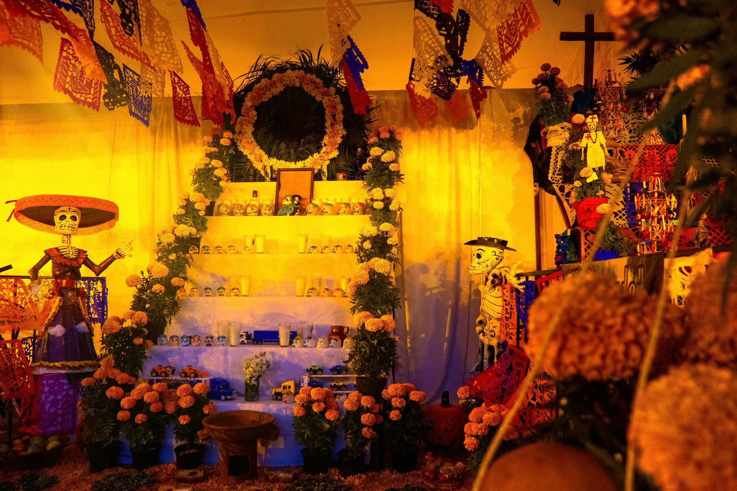 Ofrenda Photos, Download The BEST Free Ofrenda Stock Photos & HD Images