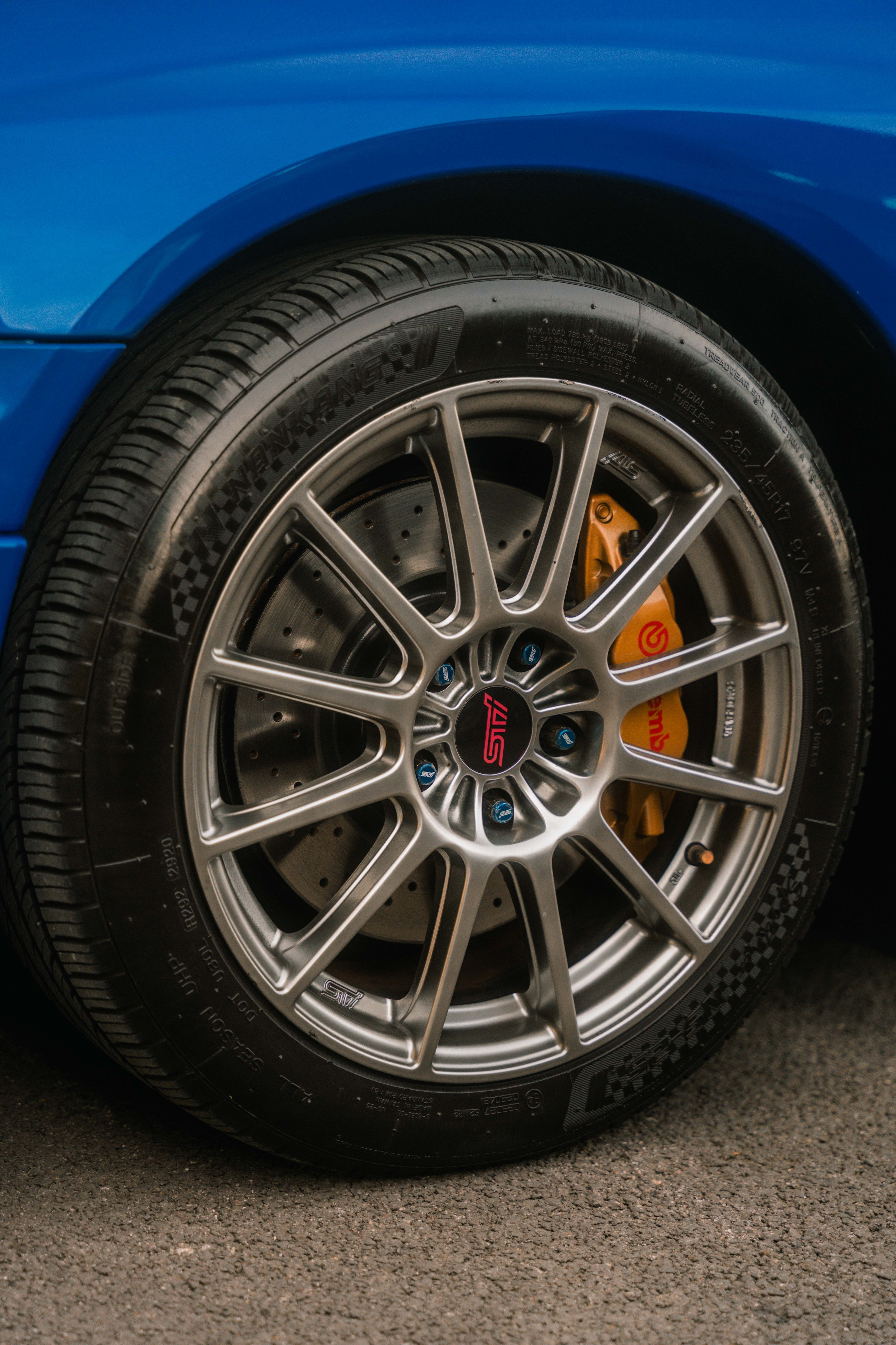Close up of a Car Wheel · Free Stock Photo
