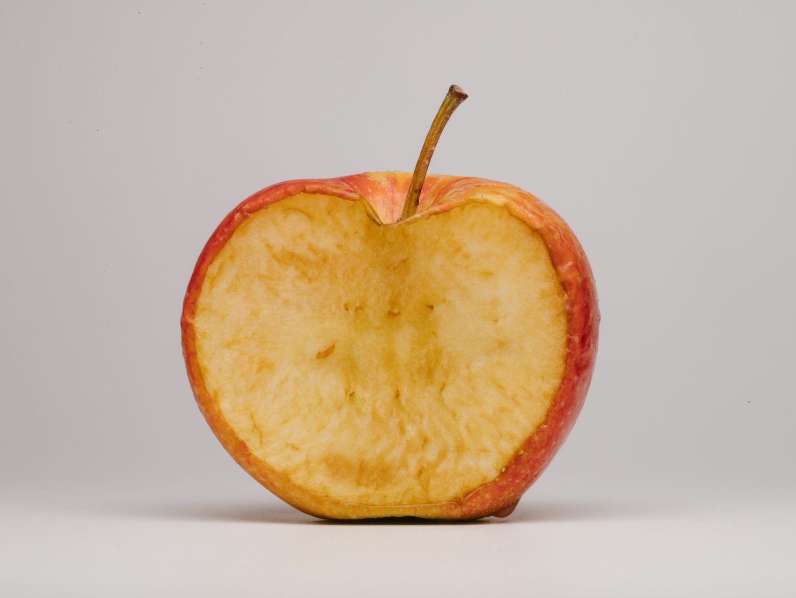 Half Apple Photos, Download The BEST Free Half Apple Stock Photos & HD ...