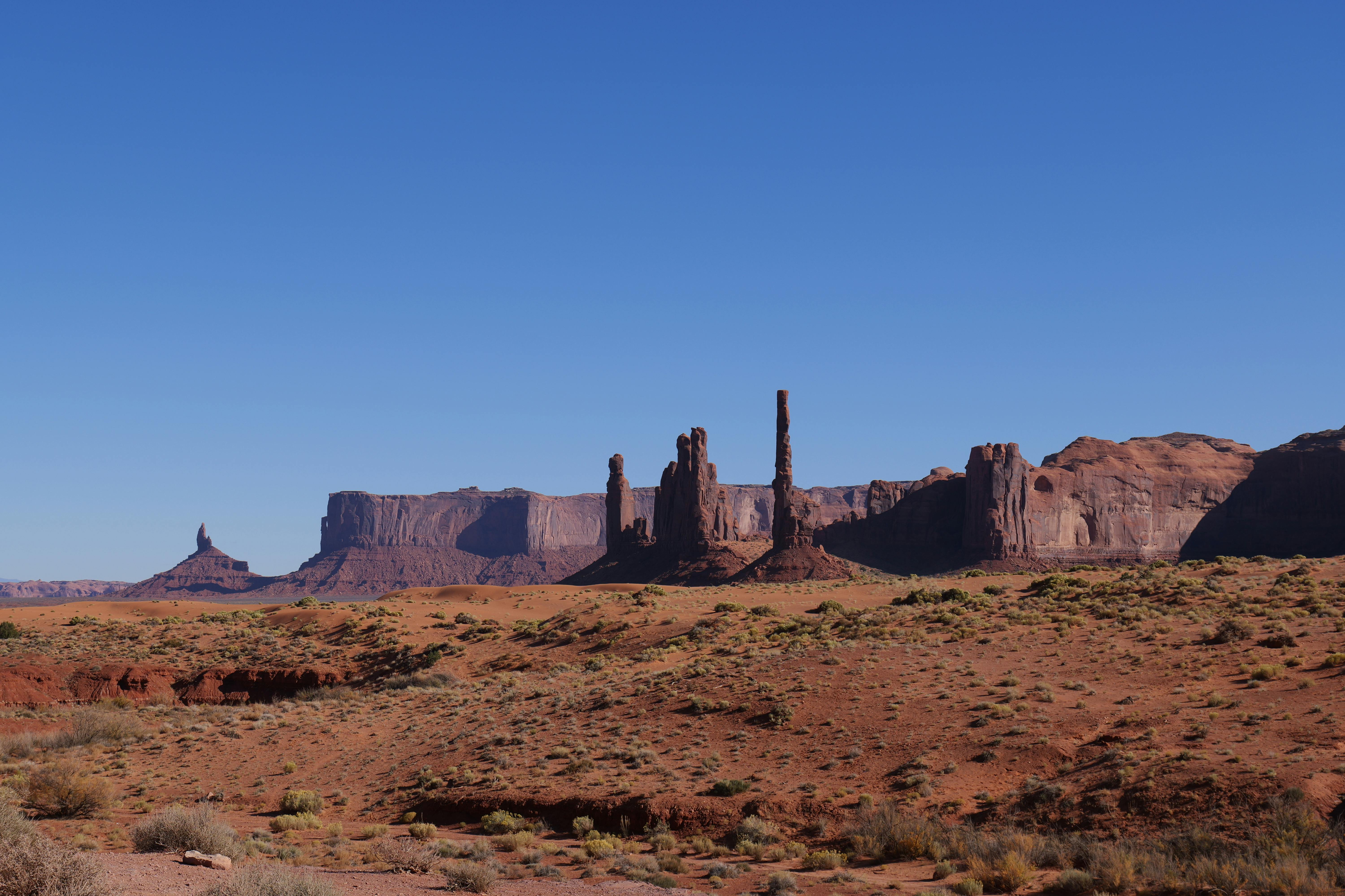 Rock Formations in Monument Valley · Free Stock Photo