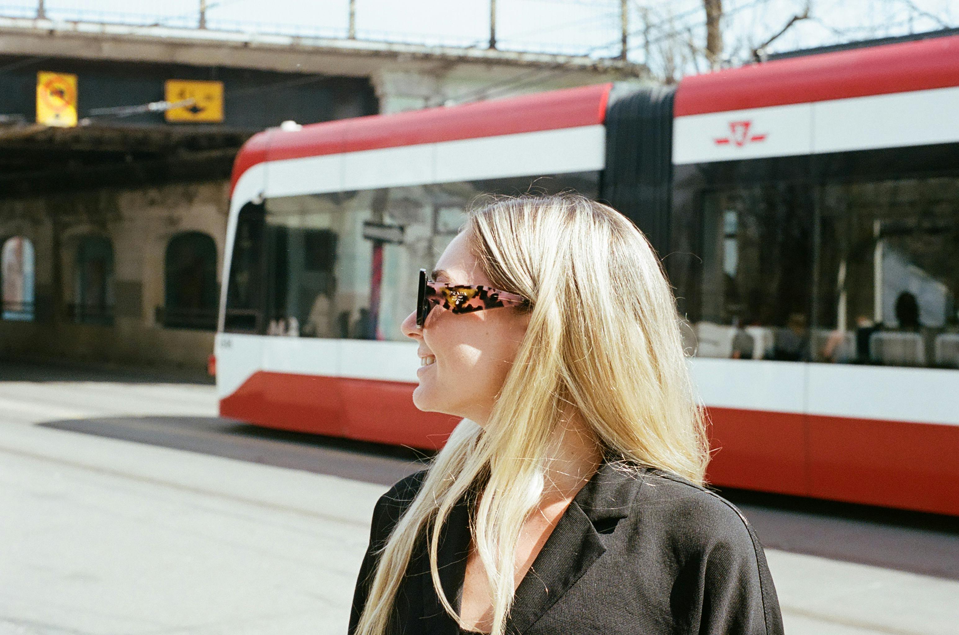 Ttcバス Photos, Download The BEST Free Ttcバス Stock Photos & HD Images