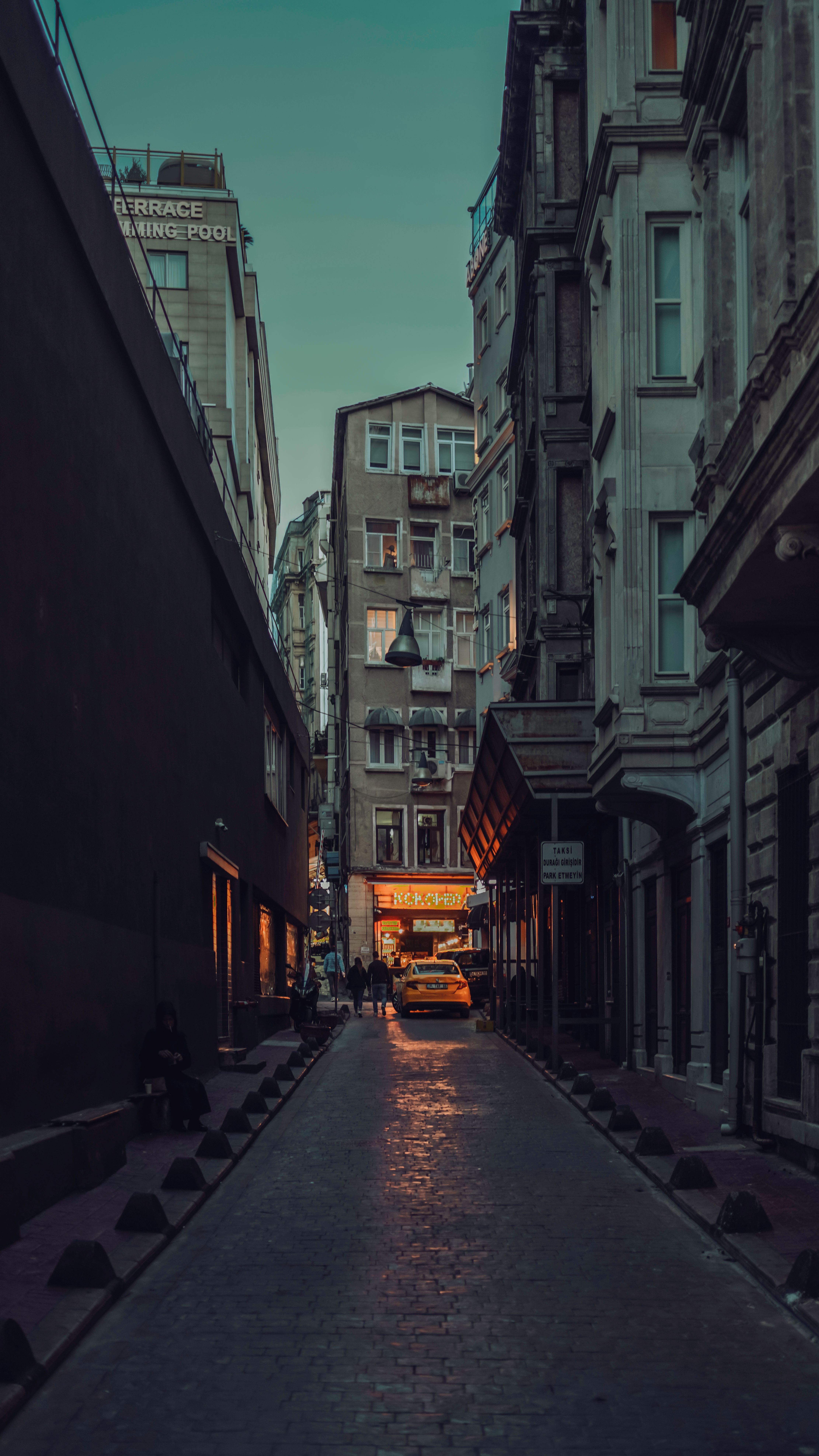 Wallpaper Roads Istanbul