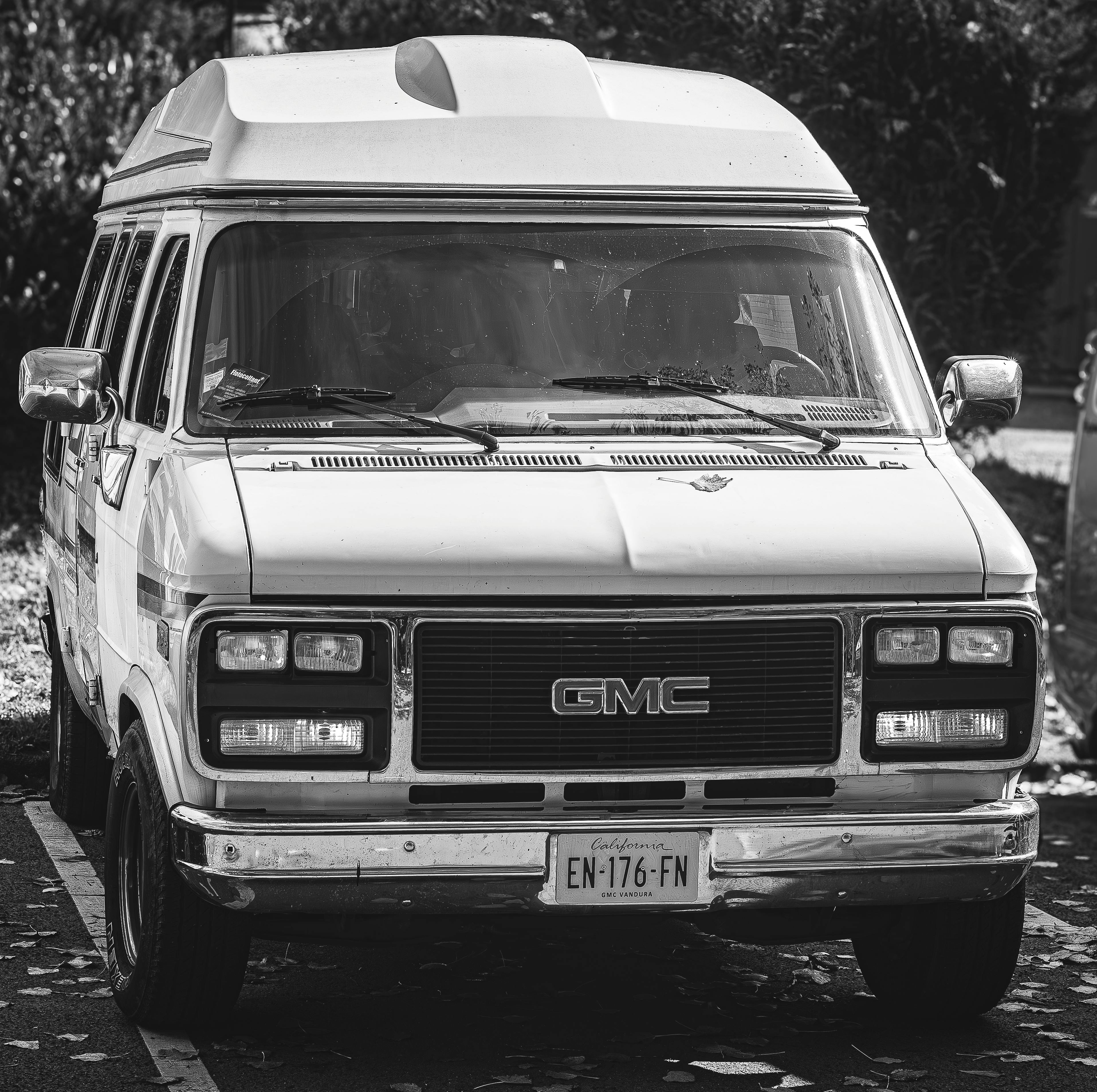 GMC Rally Wagon · Free Stock Photo
