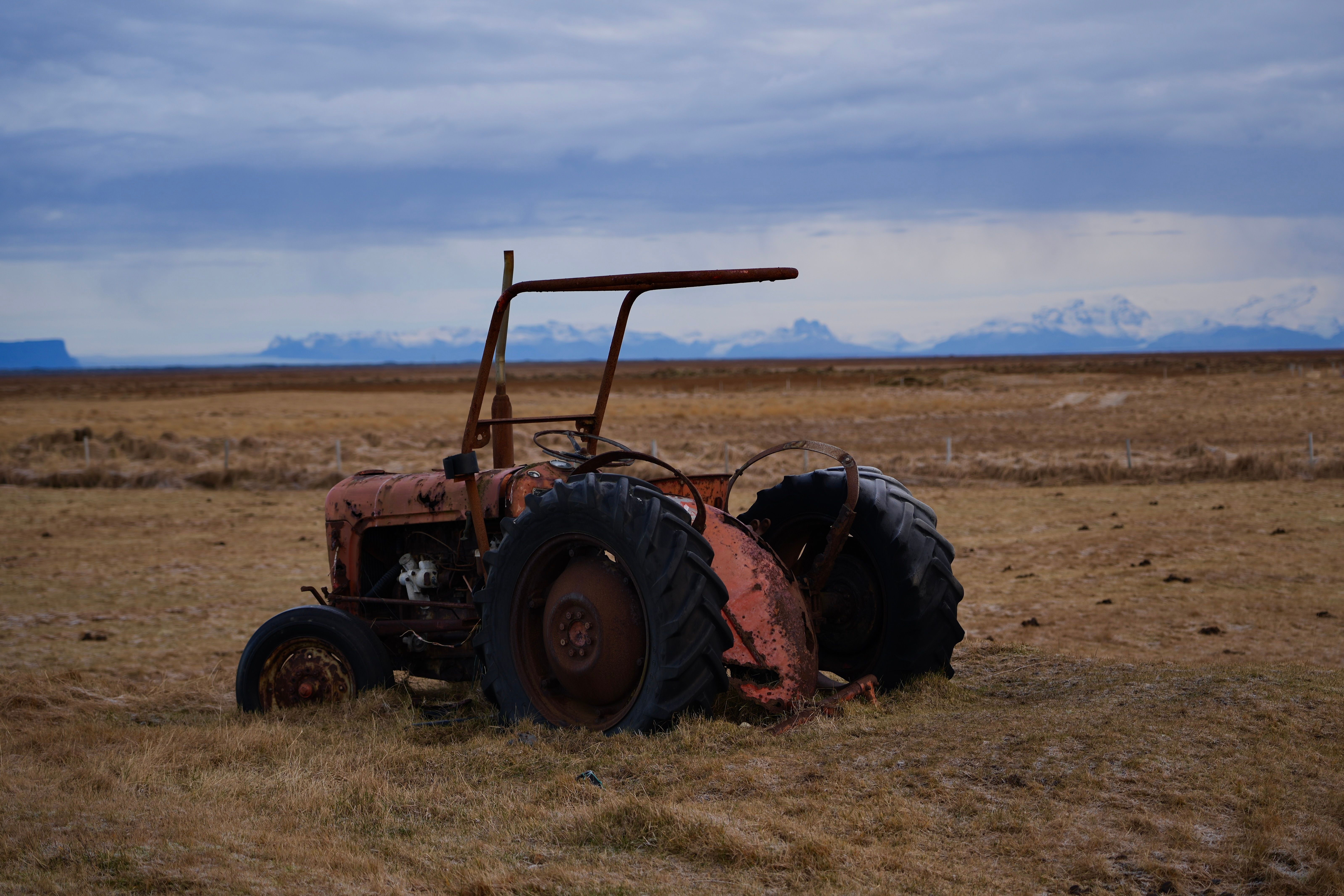 Fall Hay Ride Tractor Photos, Download The BEST Free Fall Hay Ride ...